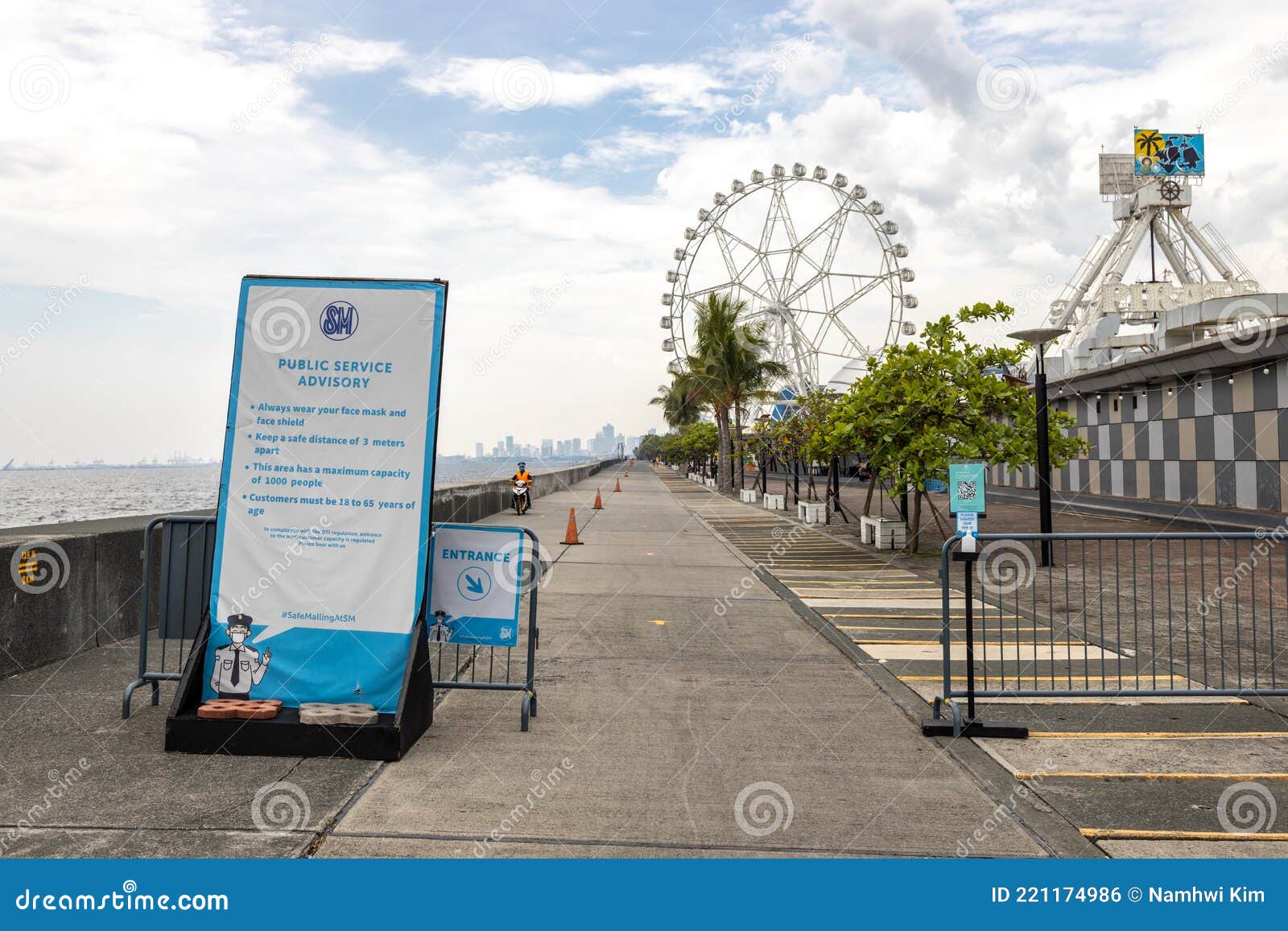 Jun 13, 2021 Sunday Scenery in Manila by the Bay , Manila, Philippines ...