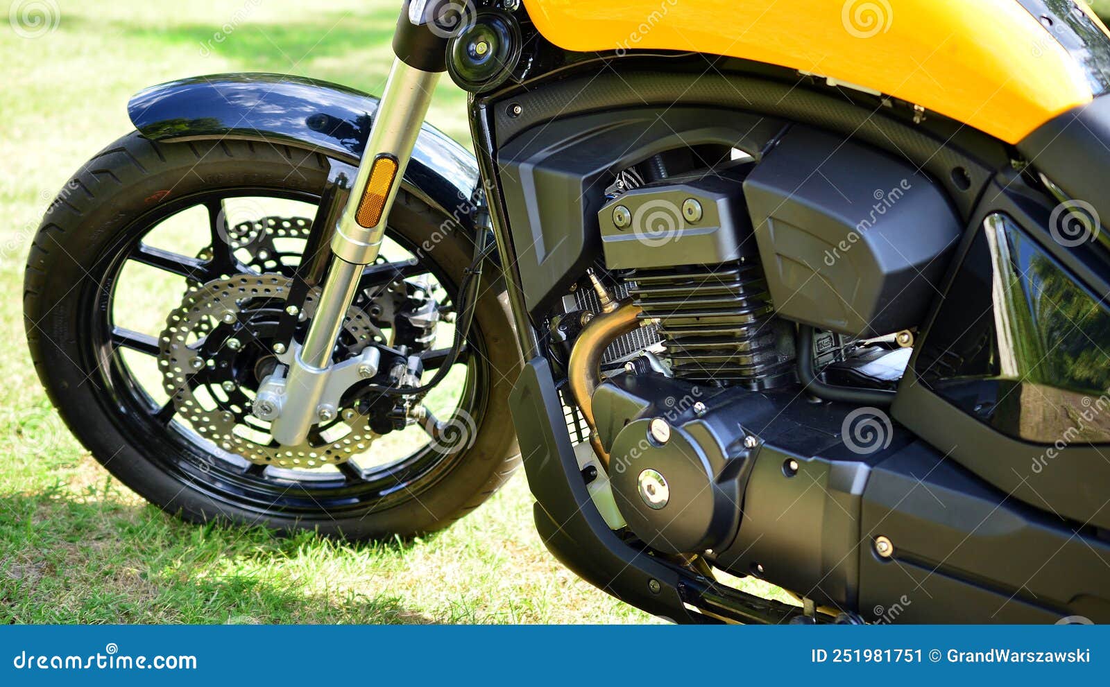 The Junak M15 Motorcycle is a Combination of the Classic Cruiser Line ...