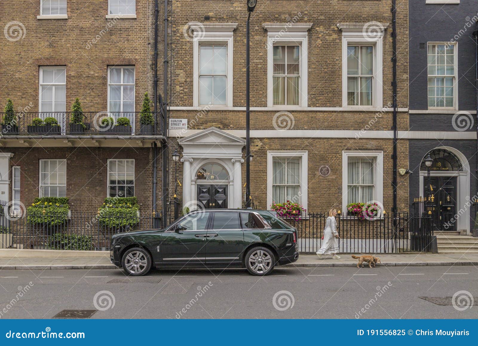 A typical view in Mayfair editorial image. Image of europe - 191556825