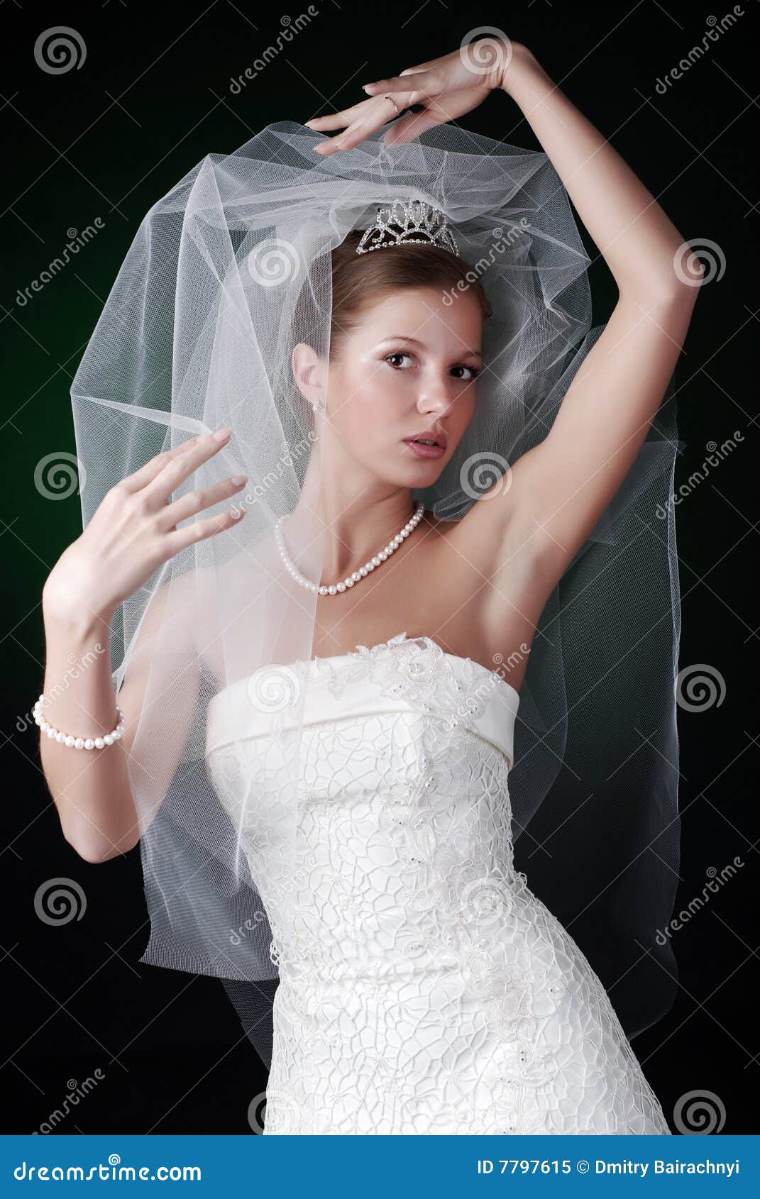 Junge Braut stockbild. Bild von verbunden, schönheit, verkollkommnung ...