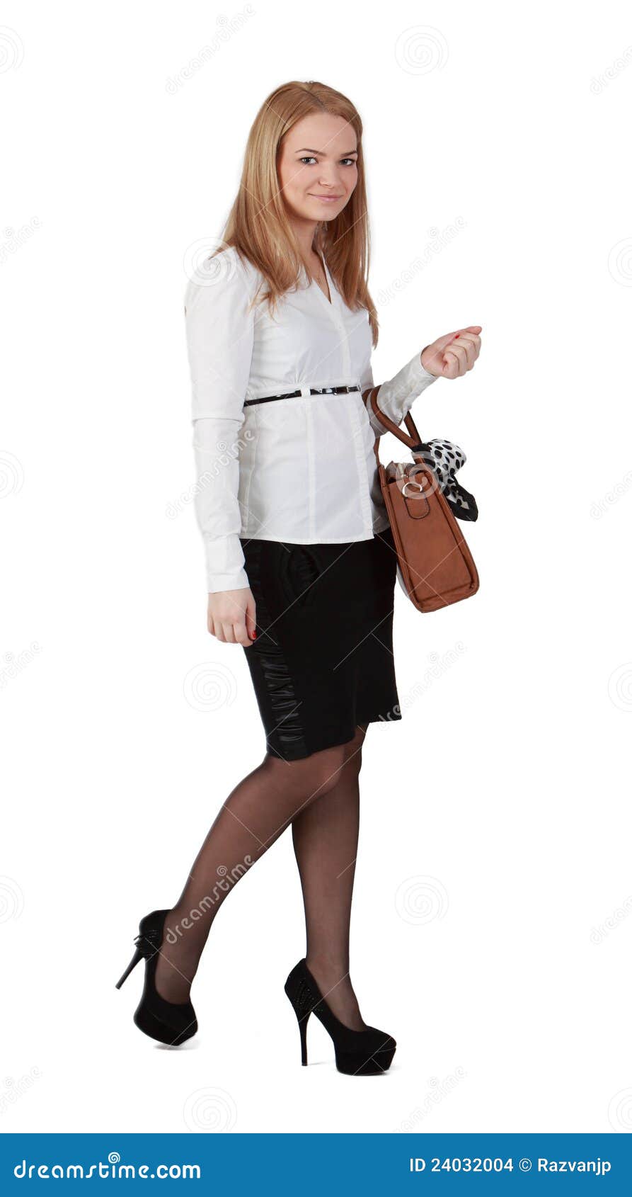 Junge Frau mit Handtasche stockfoto. Bild von kaukasisch - 24032004
