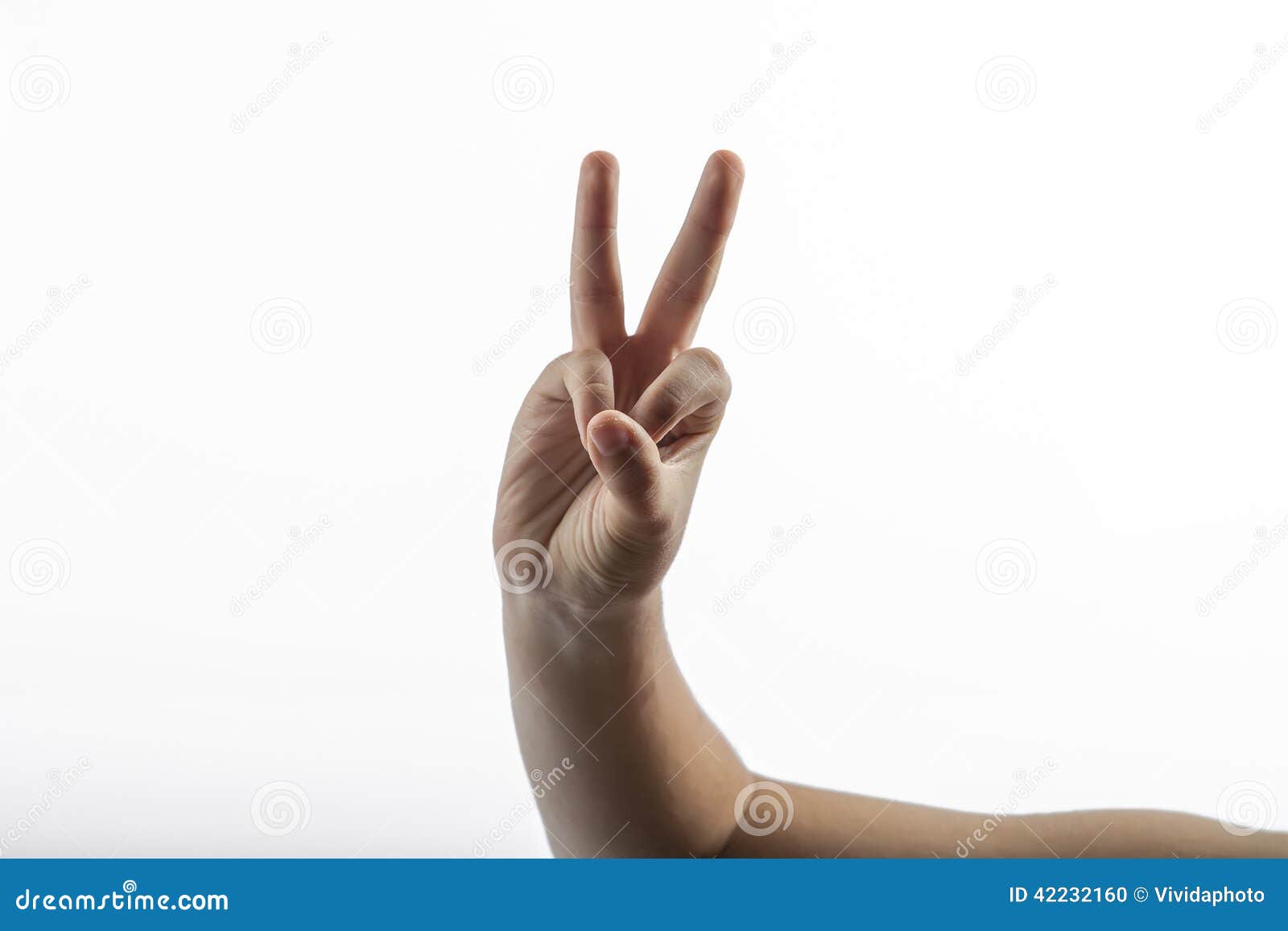 Junge Hand Machen Die Geste Mit 2 Fingern Stockfoto - Bild von zeichen ...