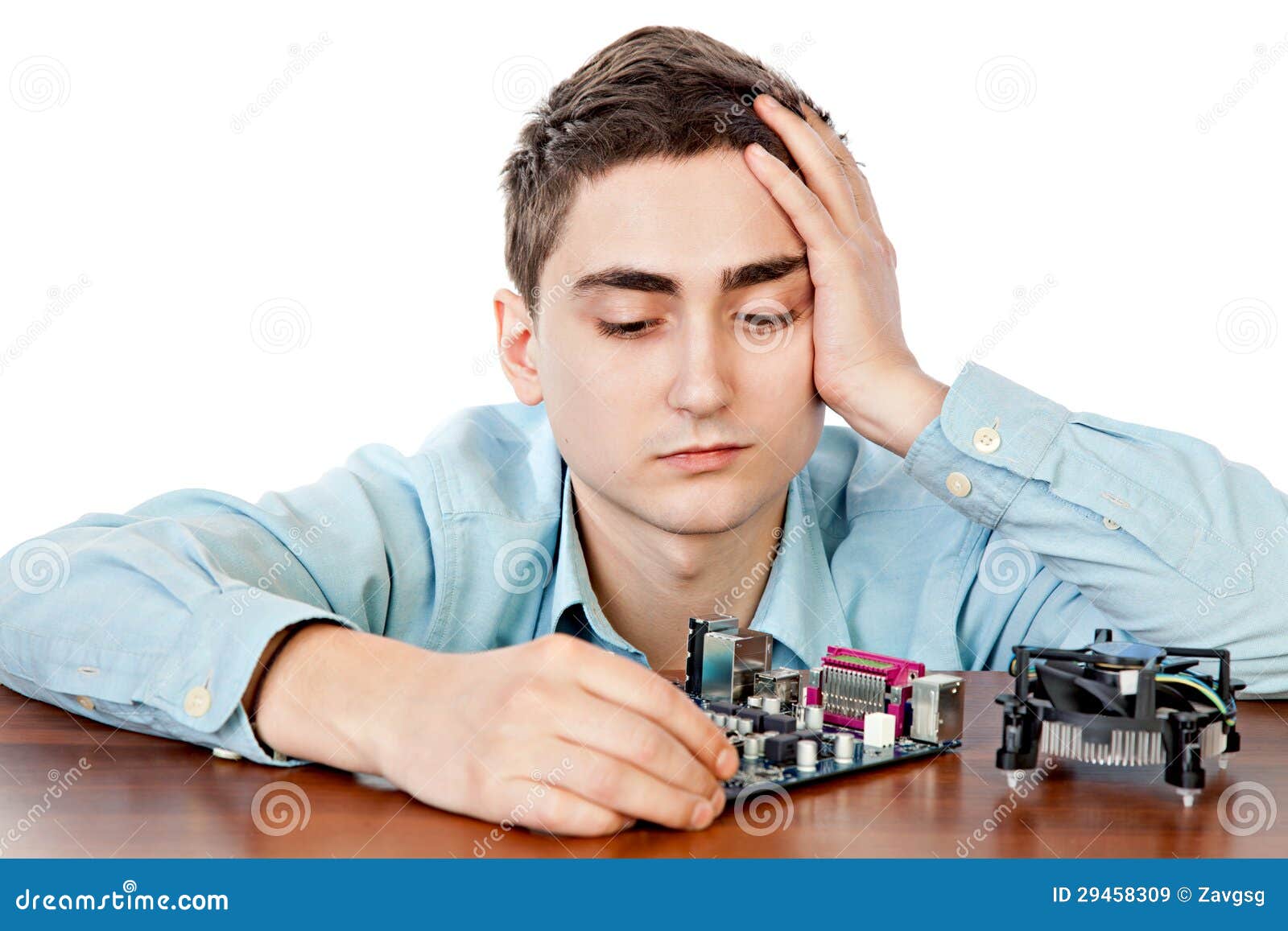 Junger Computertechniker stockbild. Bild von hauptplatine - 29458309