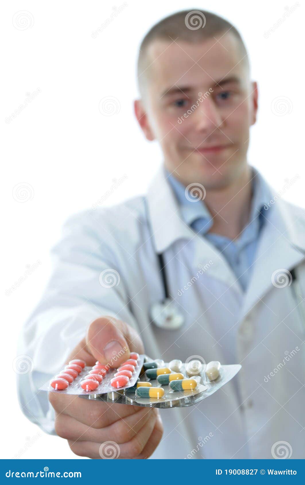 Junger Doktor, Der Viele Drogen Getrennt Anbietet Stockbild - Bild von ...