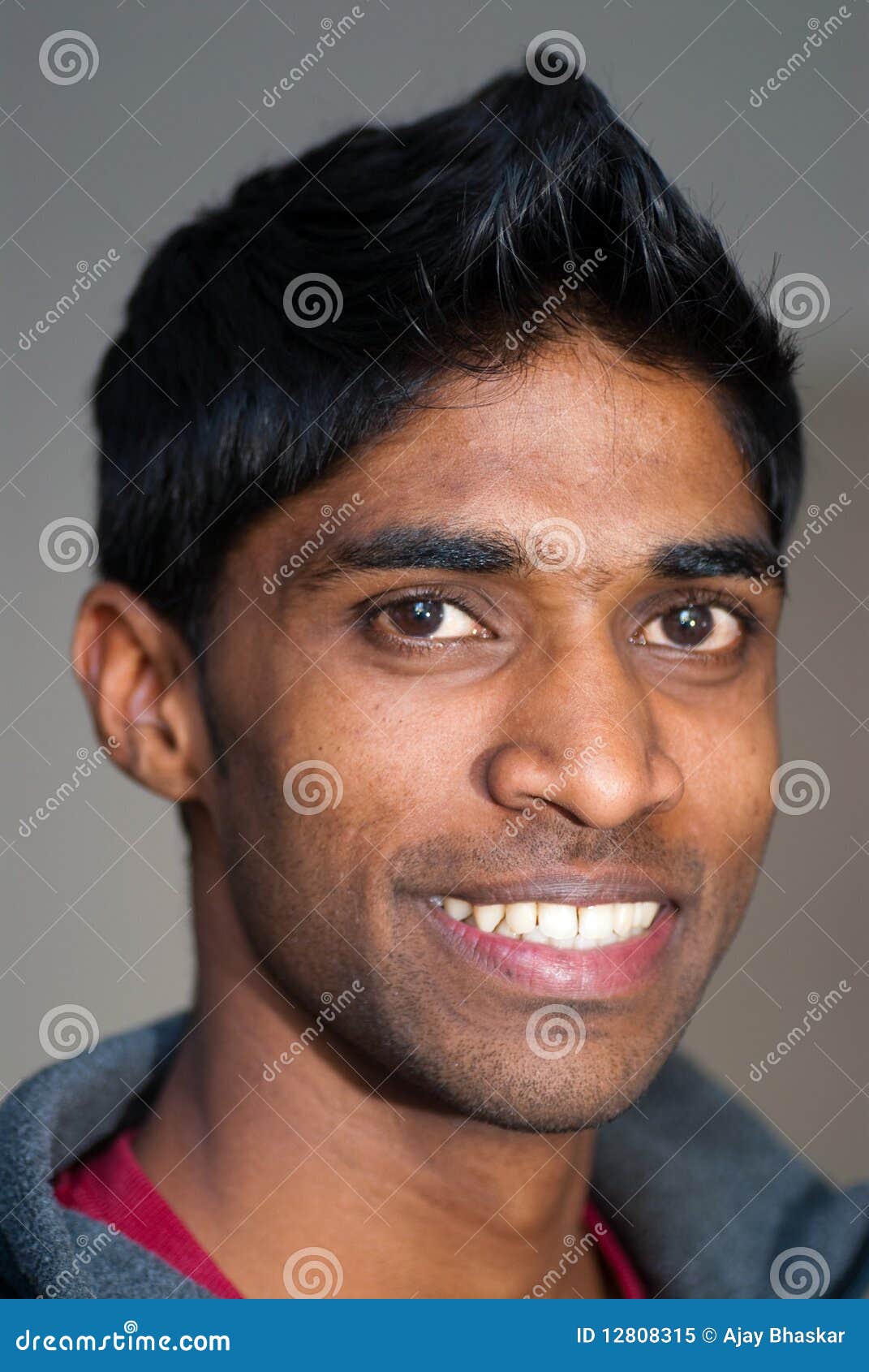 Junger Inder stockbild. Bild von getrennt, erwachsener - 12808315