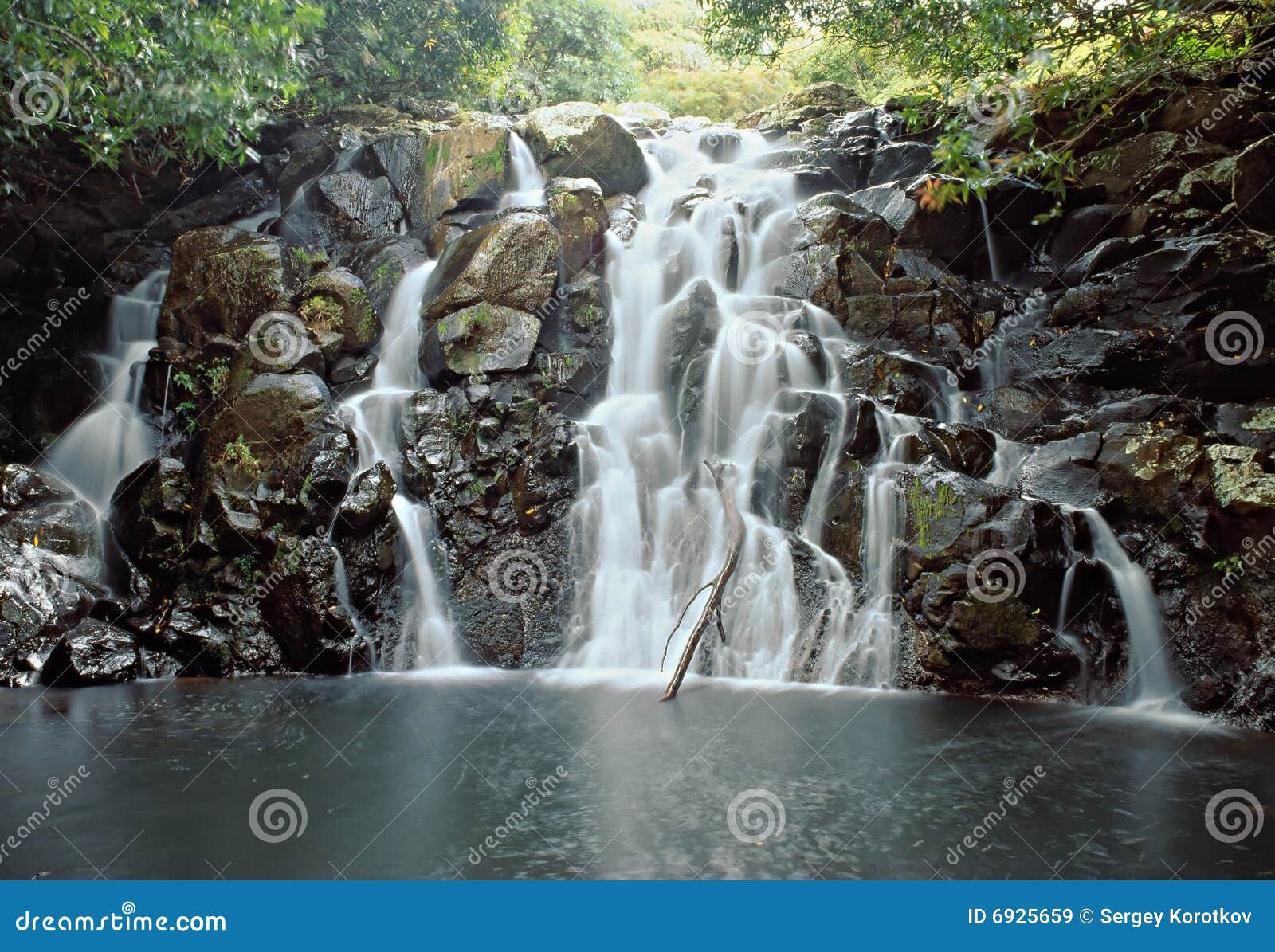 Jungle waterfall stock image. Image of tranquil, landscapes - 6925659