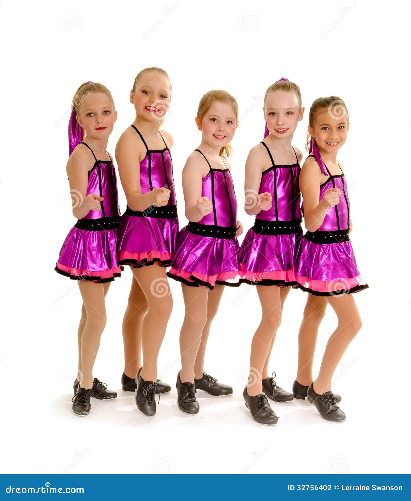 Junior Girls Tap Dance Team Foto de archivo - Imagen de muchacha ...