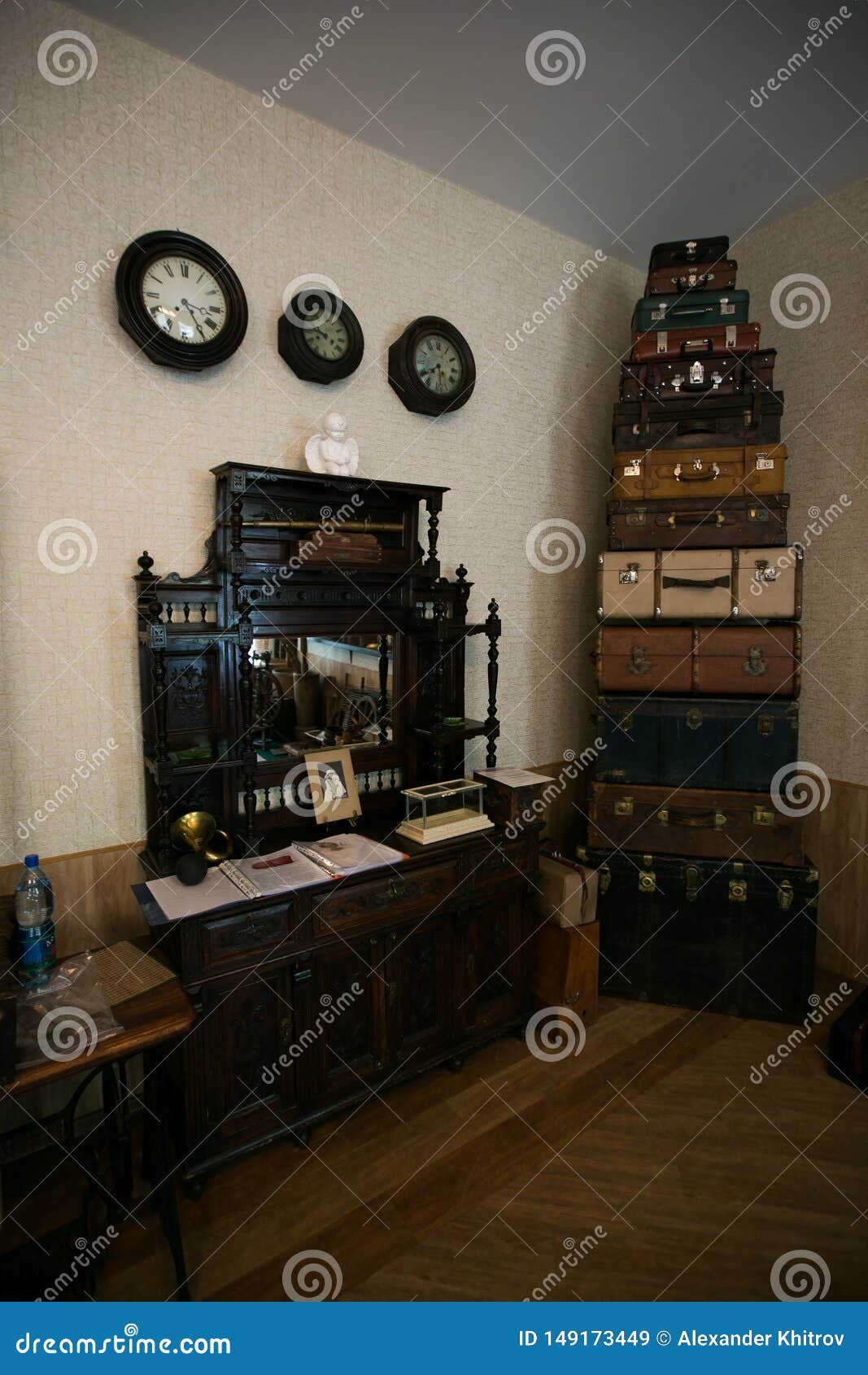 Junk Shop Interior stock image. Image of antique, gusli - 149173449