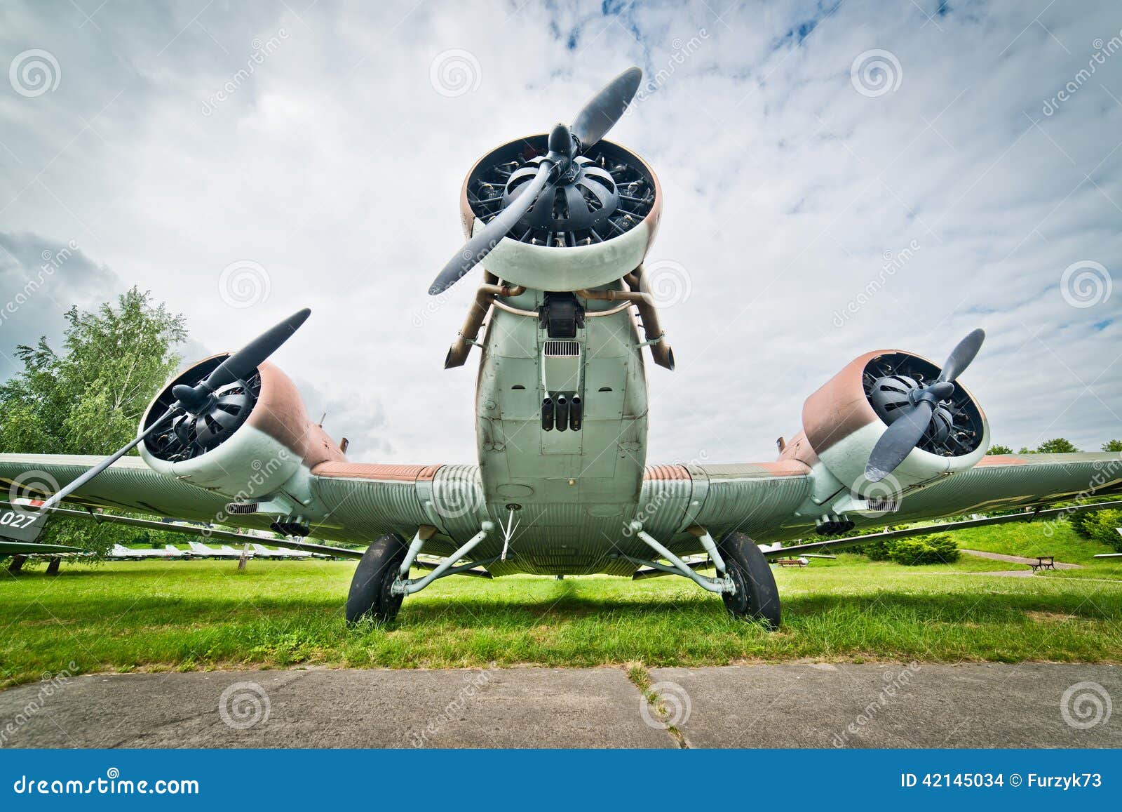Junkers Ju-52 stock photo. Image of flaps, annie, engine - 42145034