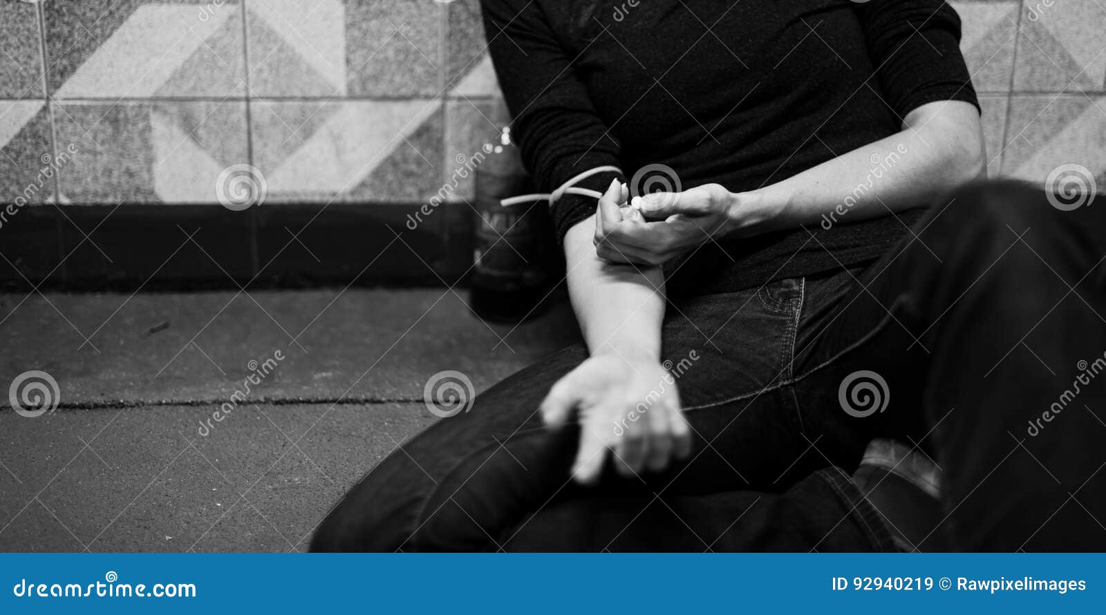 Junkie People Using Syringe Injecting Narcotic Illegal Drugs Stock ...