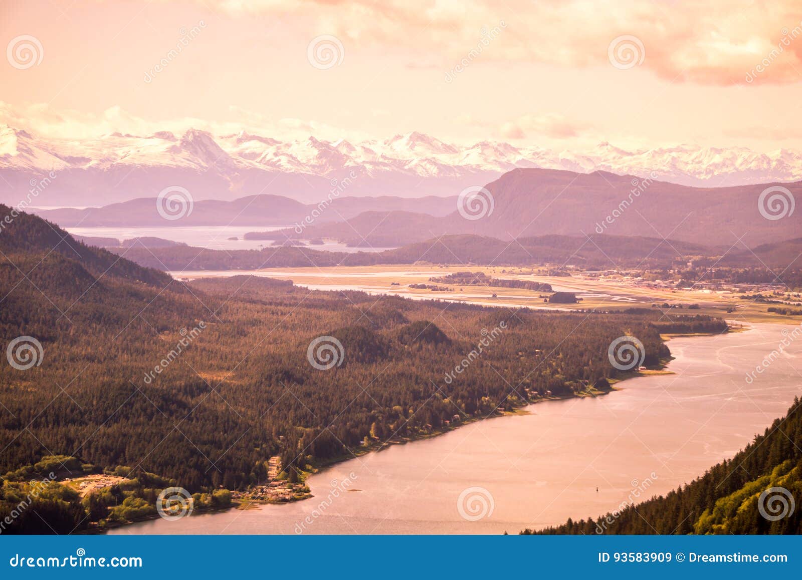 Juno, Alaska stock image. Image of nature, lago, america - 93583909