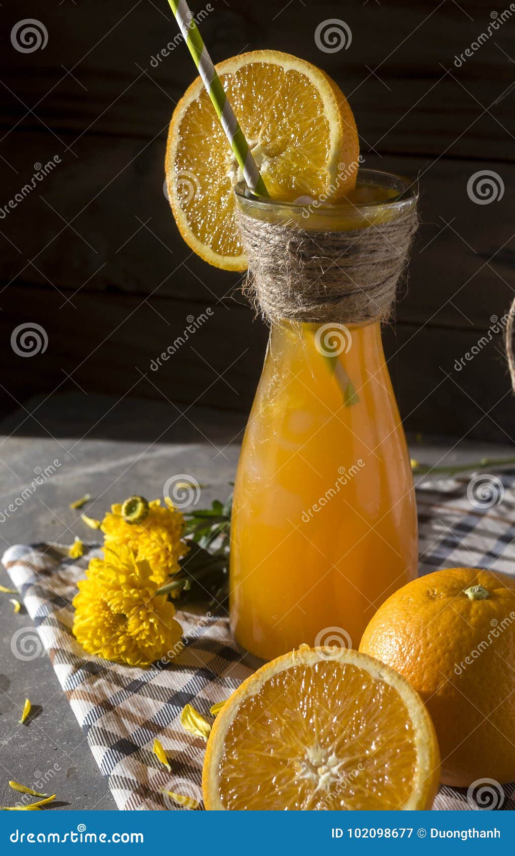Jus d'orange stock afbeelding. Image of amnion, gezondheid - 102098677