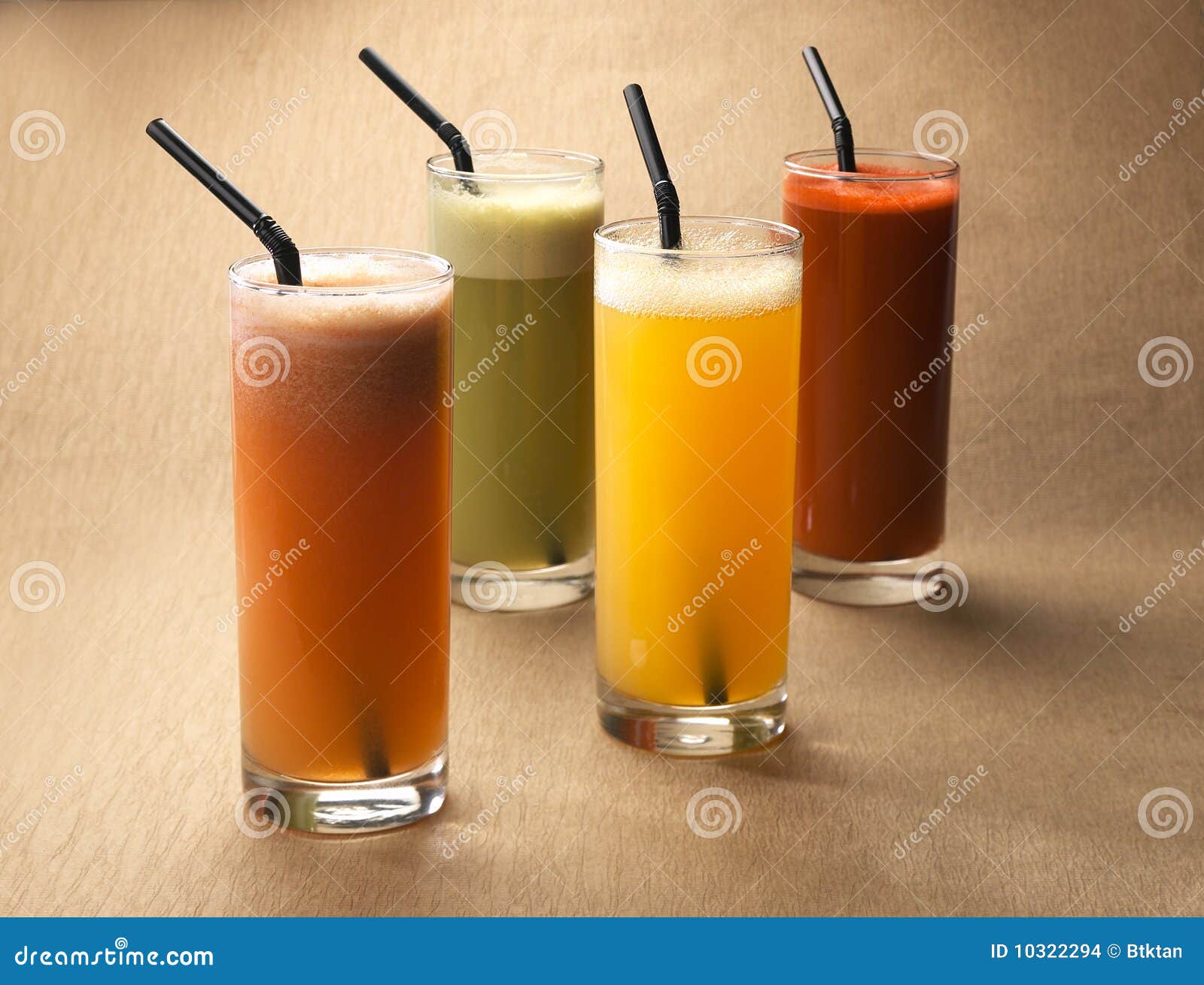 Jus de fruit photo stock. Image du doux, boissons, coloré - 10322294