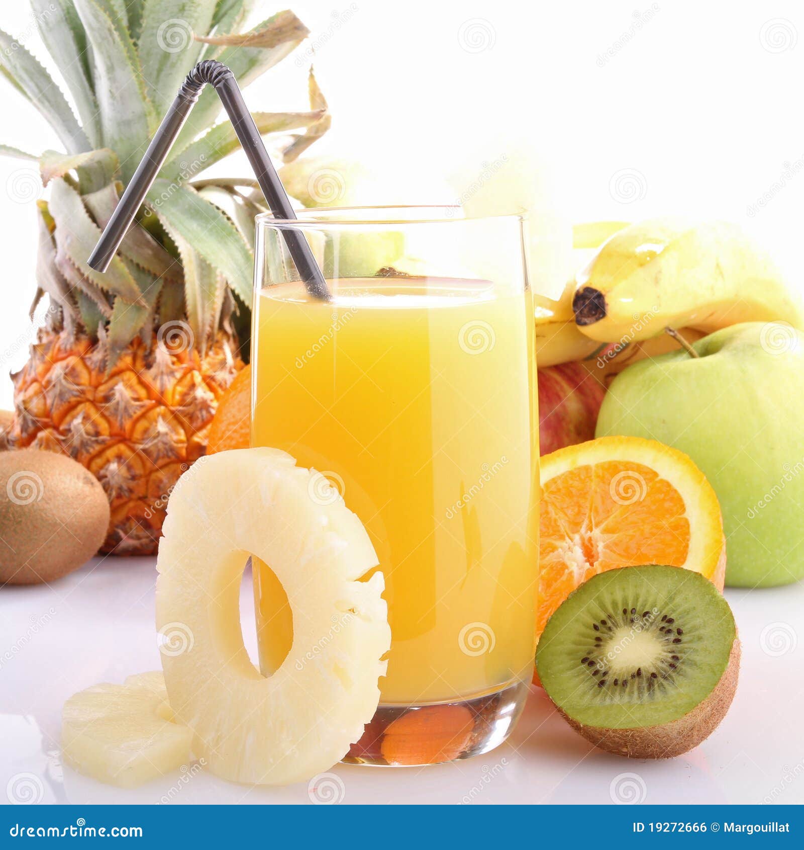 Jus de fruit exotique photo stock. Image du kiwi, perforateur - 19272666