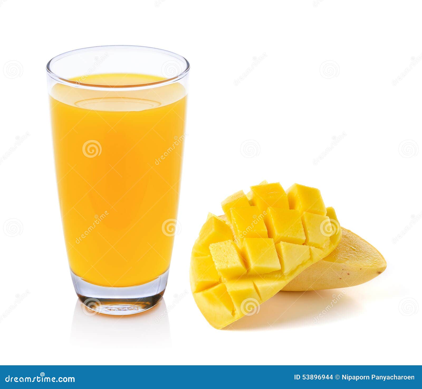 Jus de mangue et mangue photo stock. Image du morceau - 53896944