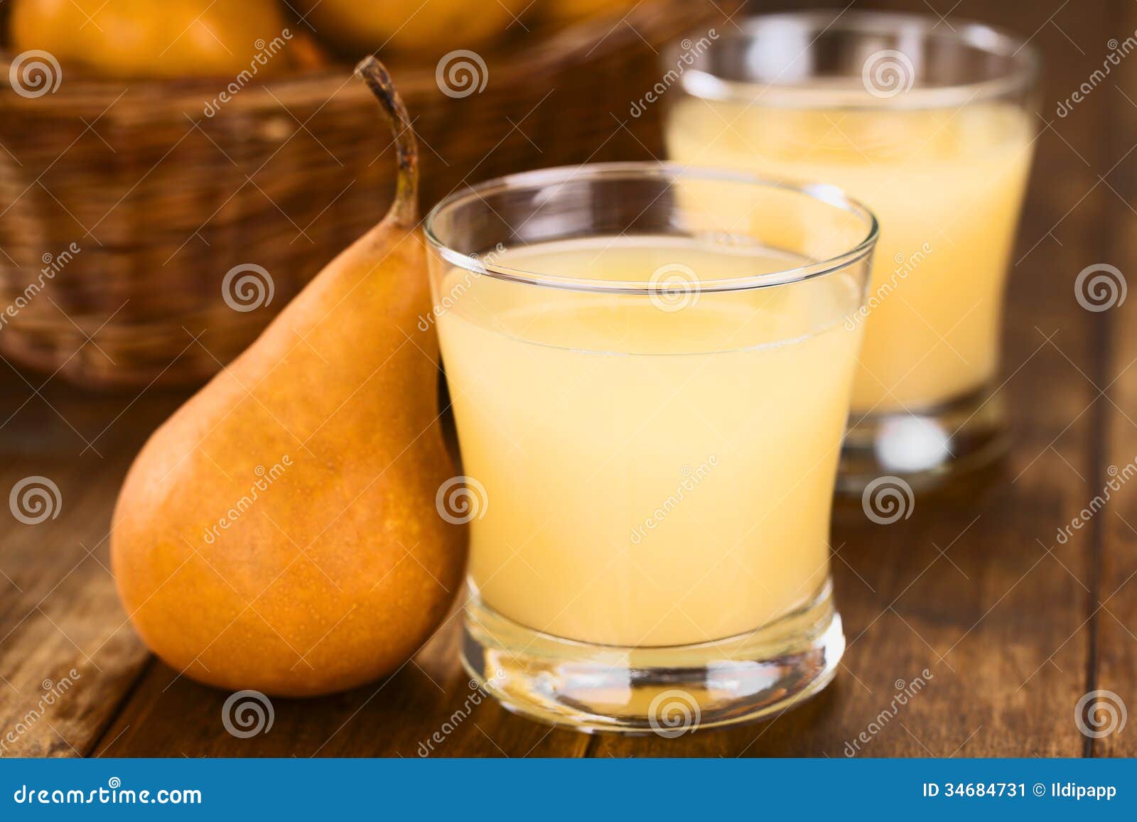 Jus de poire image stock. Image du doux, glace, sain - 34684731