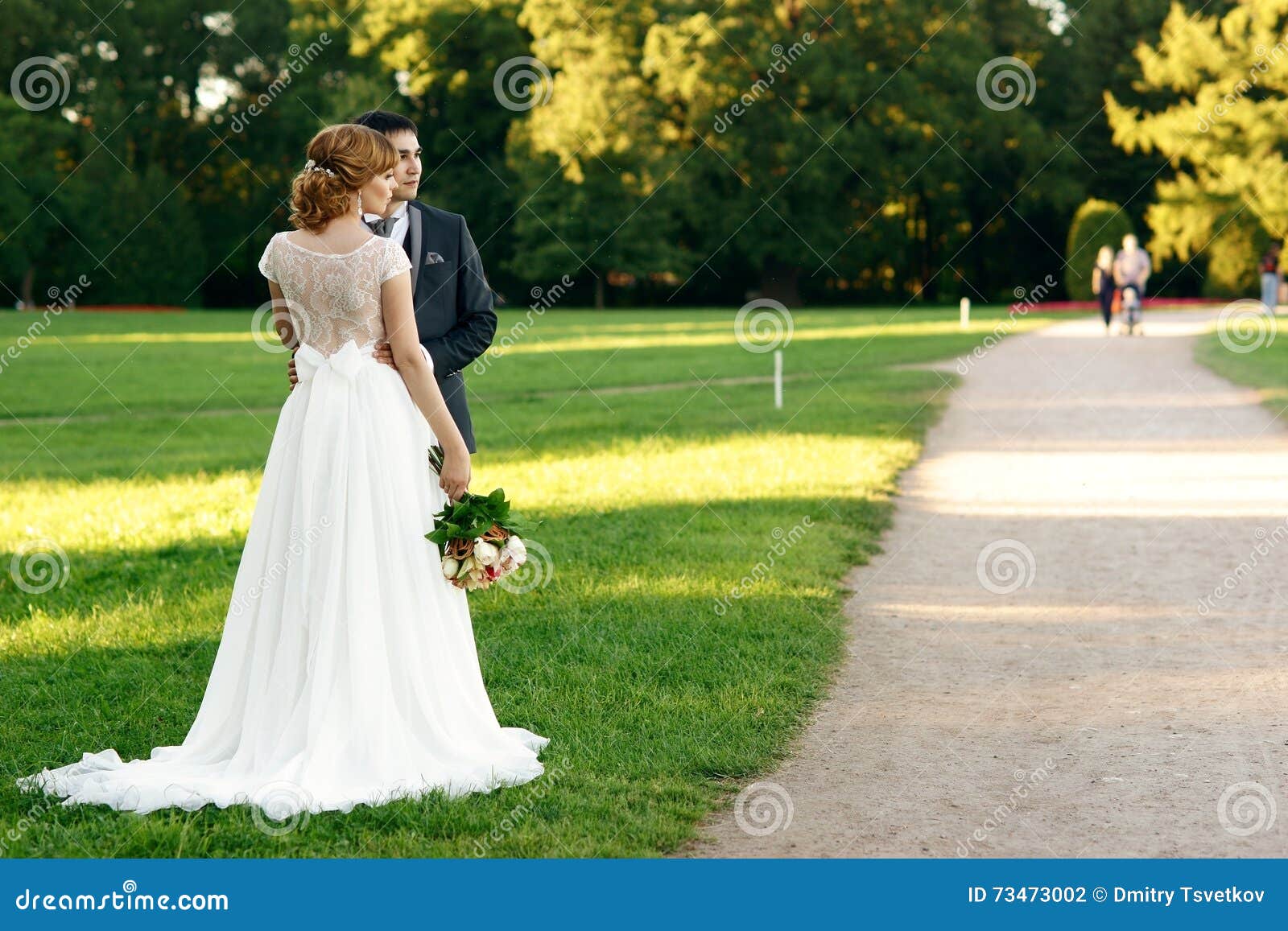 Just Married Romantic Couple Stock Photo - Image of lawn, kiss: 73473002