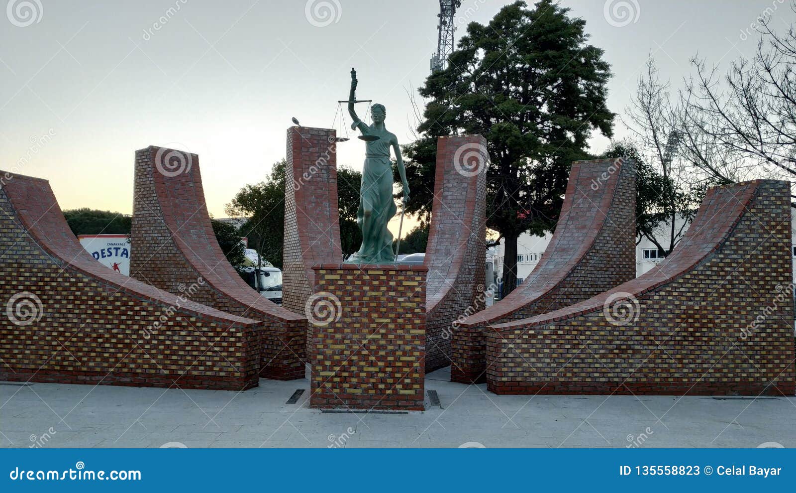 Justice monument editorial stock photo. Image of covered - 135558823