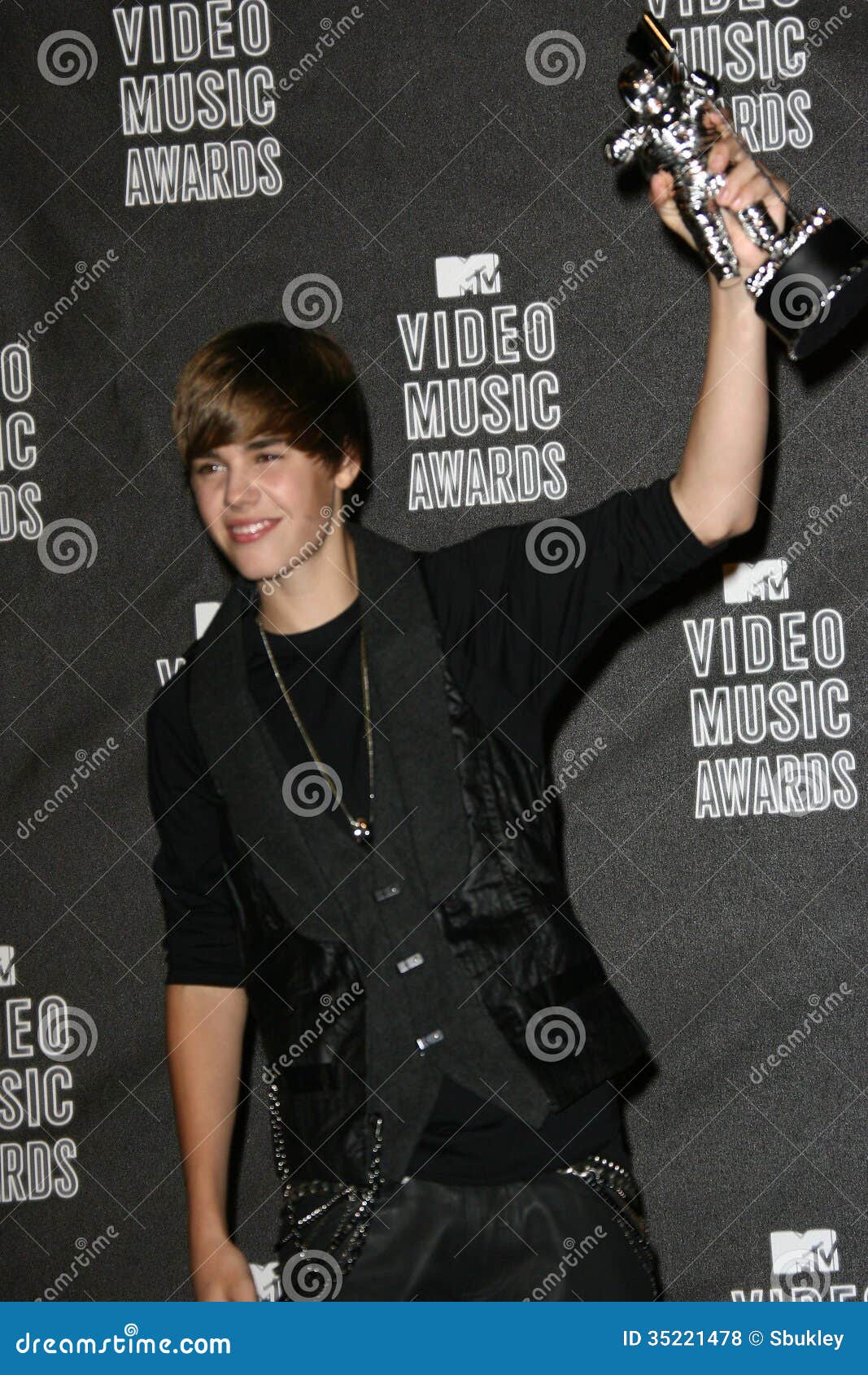 Justin Bieber photo stock éditorial. Image du presse - 35221478