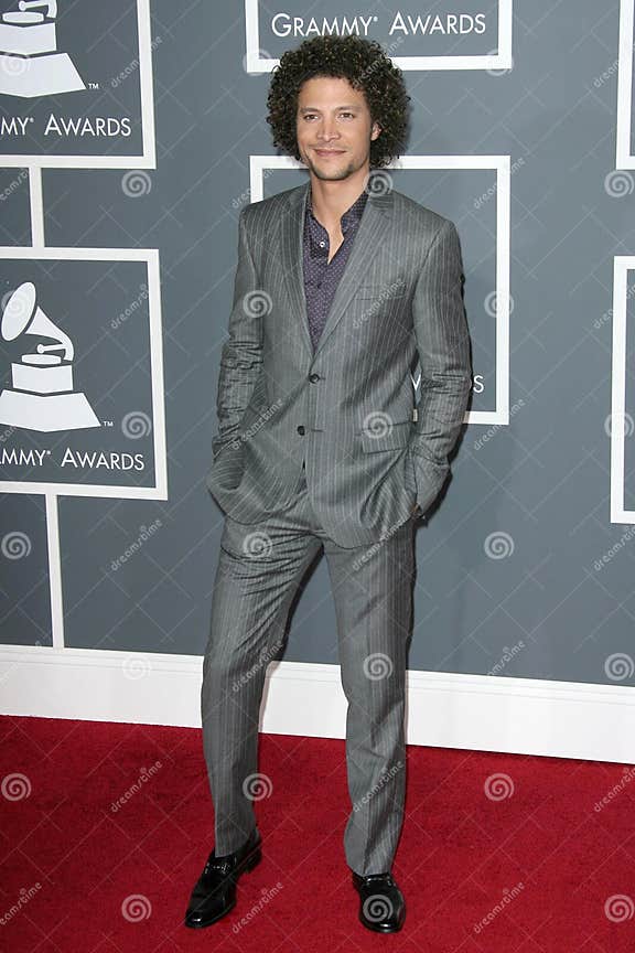 Justin Guarini editorial photo. Image of awards, grammy - 22863536