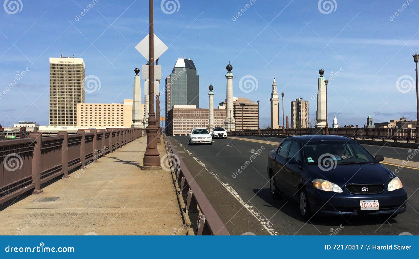 4K UltraHD Realtime View of the Springfield, Massachusetts Skyline ...