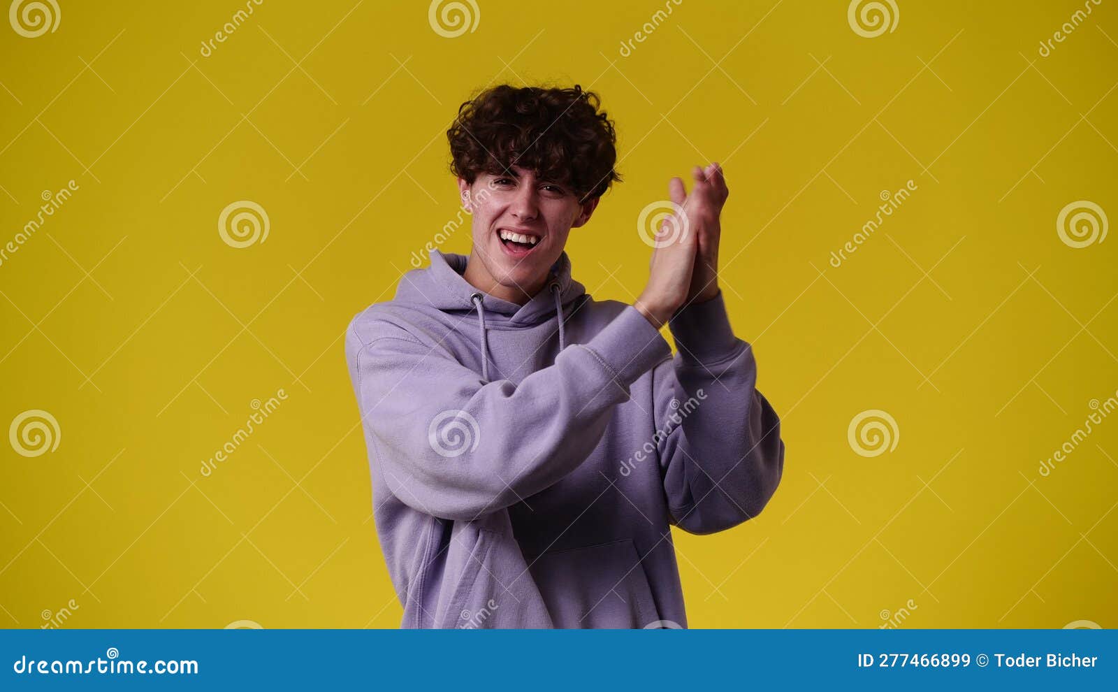 4k Video of Clapping Man Over Yellow Background. Stock Video - Video of ...