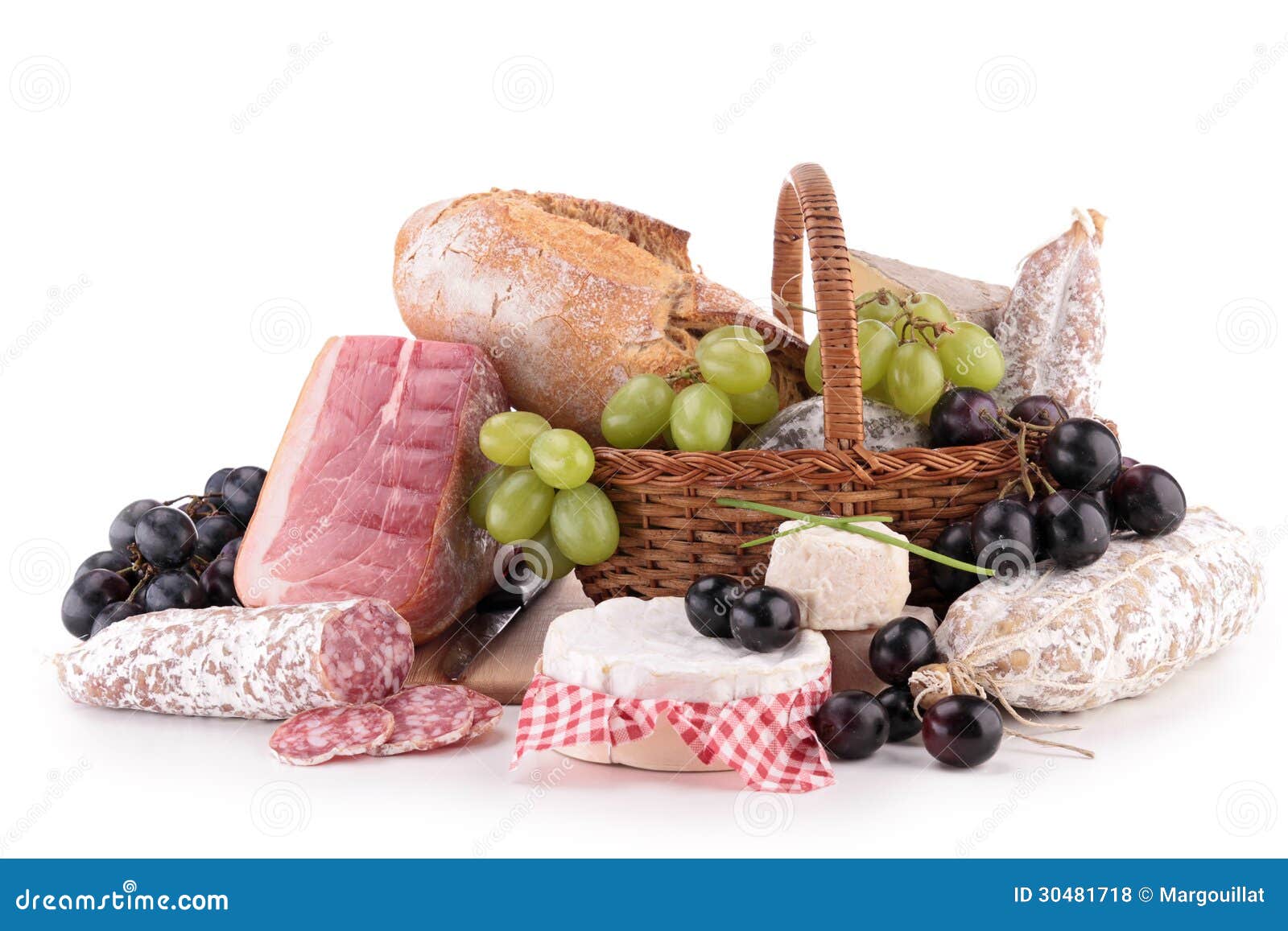 Kaas, worst en brood stock foto. Image of delicatessenwinkel - 30481718