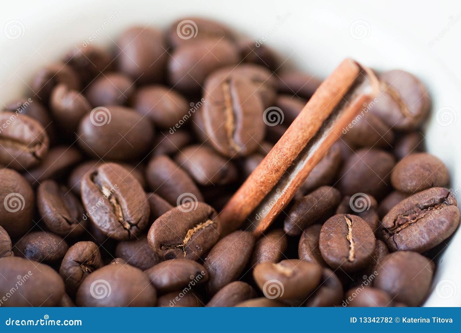 Kaffeebohnen stockfoto. Bild von geschmack, steuerknüppel - 13342782