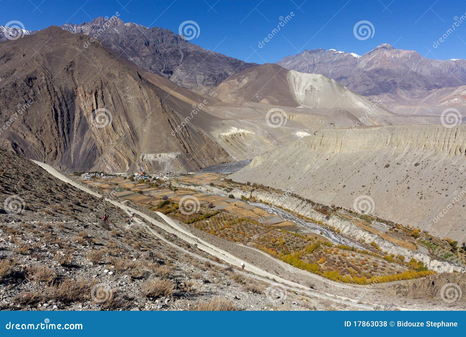 Kagbeni village stock photo. Image of altitude, stone - 17863038