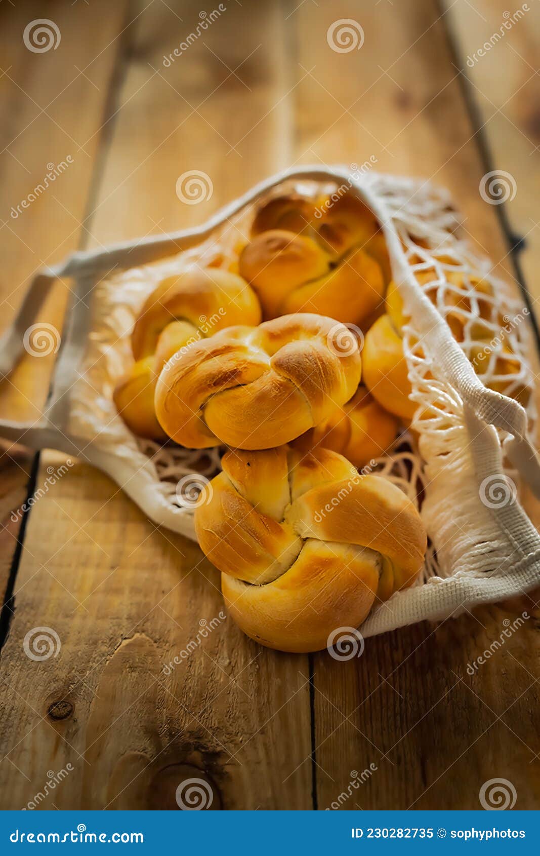 The Kaiser Roll, Also Called a Vienna Roll or a Hard Roll, is a ...