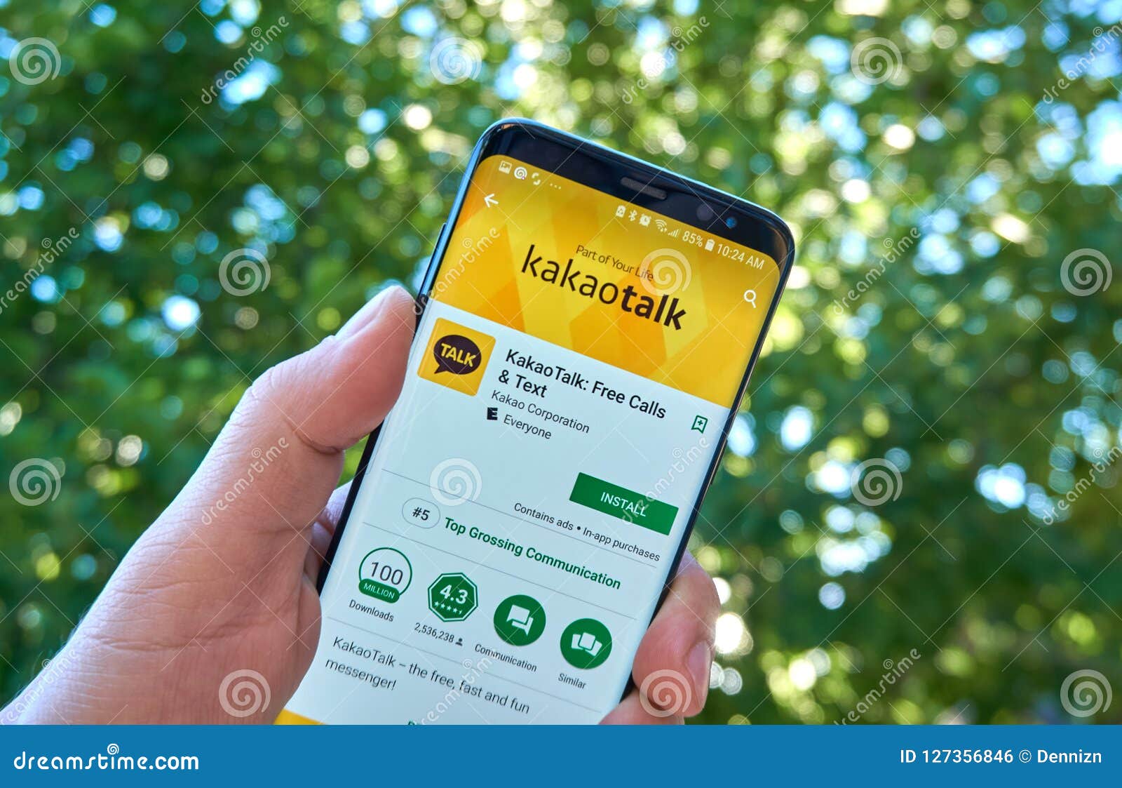Kakao Talk Mobile App on Samsung S8. Editorial Photo - Image of icon ...