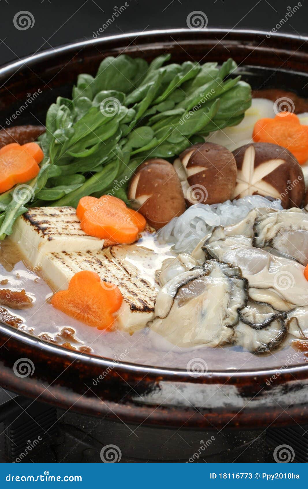 Kaki Dotenabe , Oyster Cooked in a Pot Stock Image - Image of soup ...