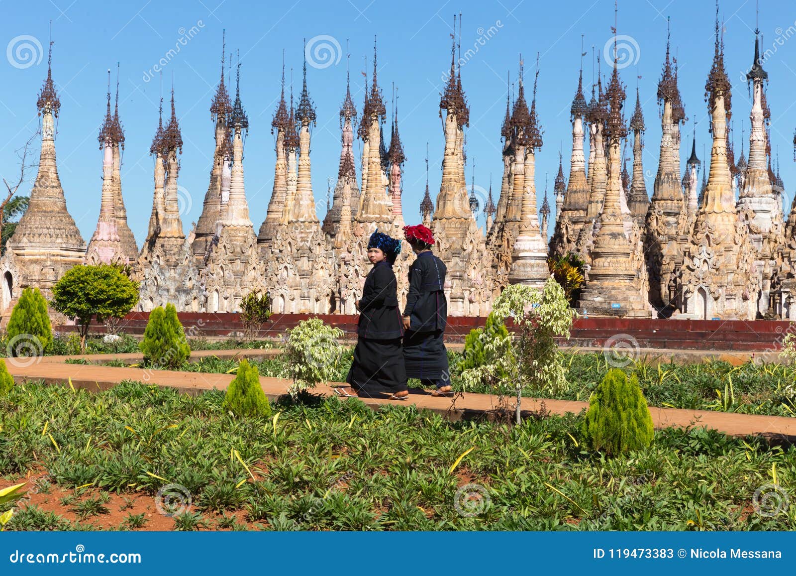Kakku pagoder, i Myanmar redaktionell arkivfoto. Bild av myanmar ...