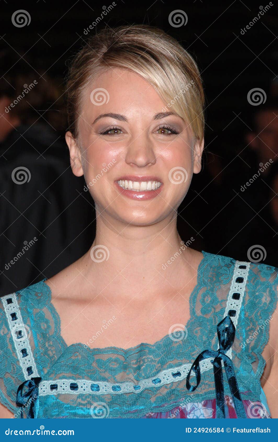 Kaley Cuoco editorial stock image. Image of still, kaley - 24926584