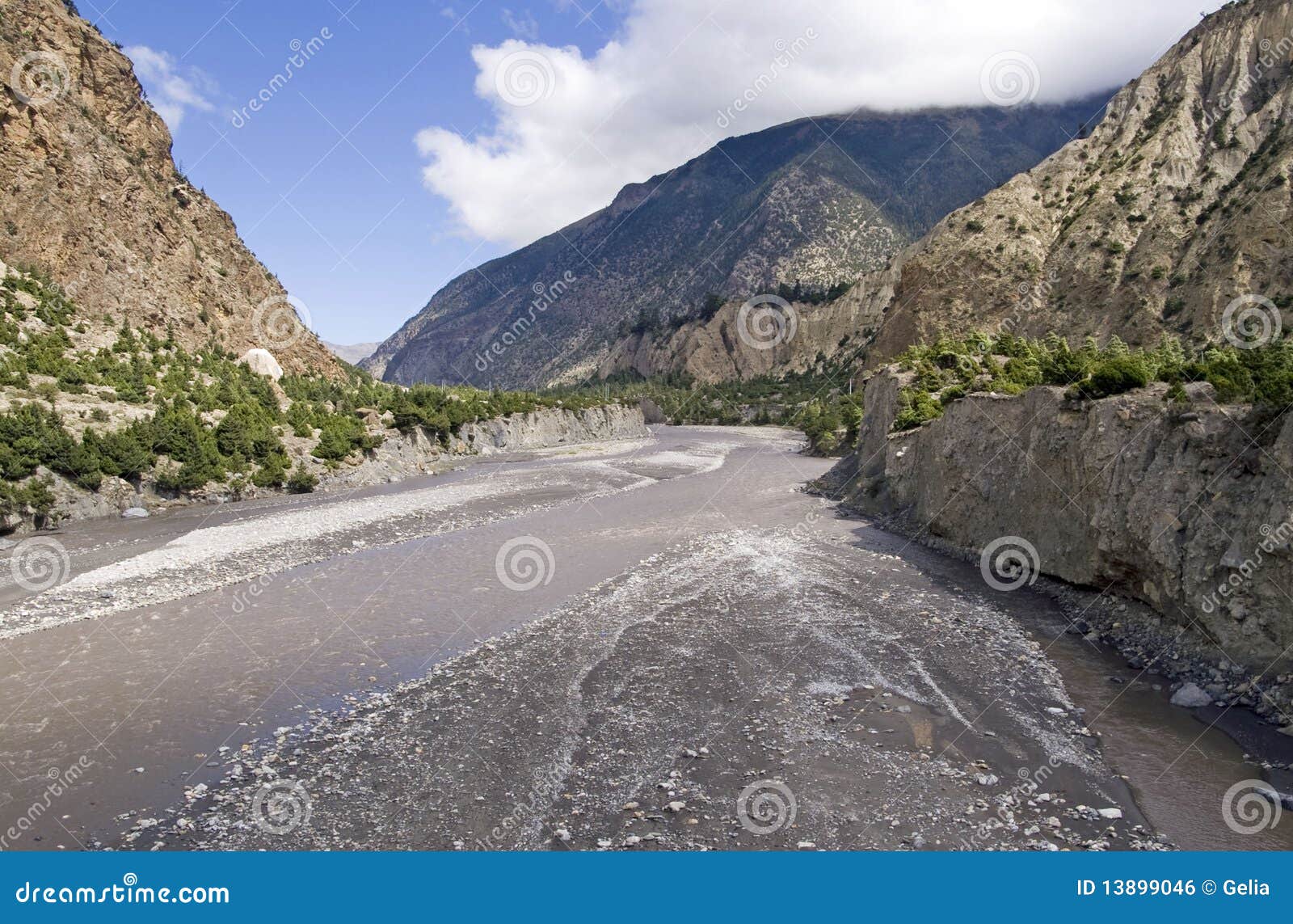 Kali Gandaki Gorge stock photo. Image of gandaki, field - 13899046