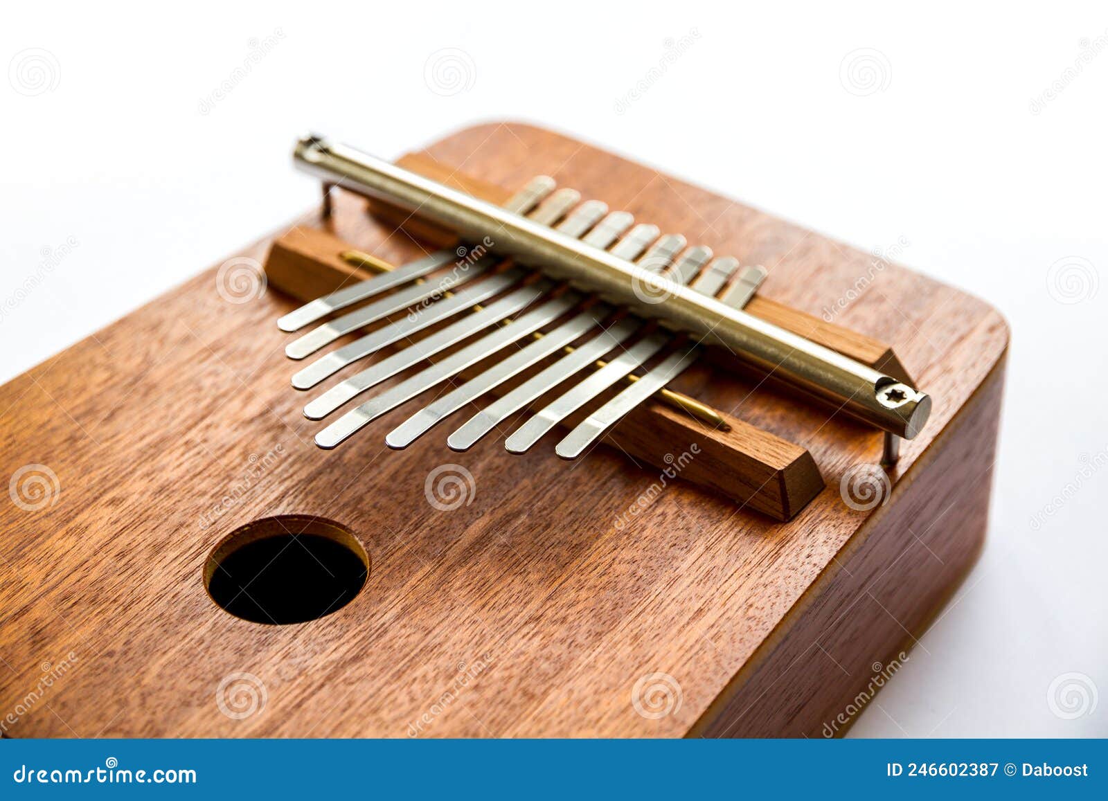 Kalimba De Madeira Tradicional Isolada Em Branco Imagem de Stock ...