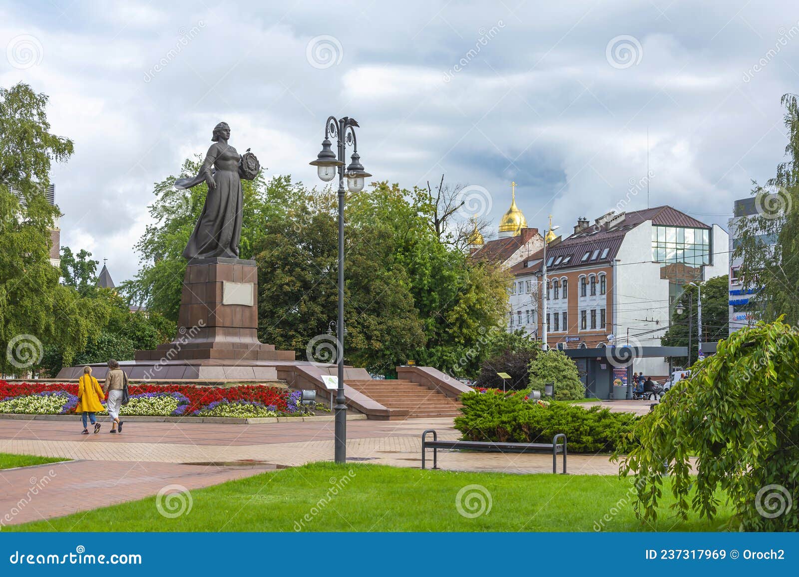 Kaliningrad, Mother Russia Monument in the Square Editorial Stock Image ...