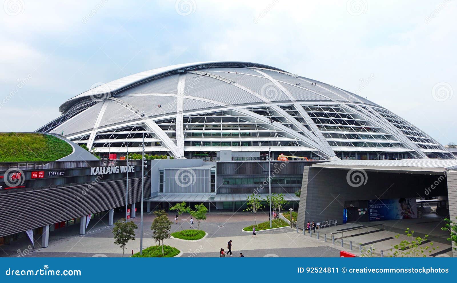 Kallang Wave Mall Picture. Image: 92524811