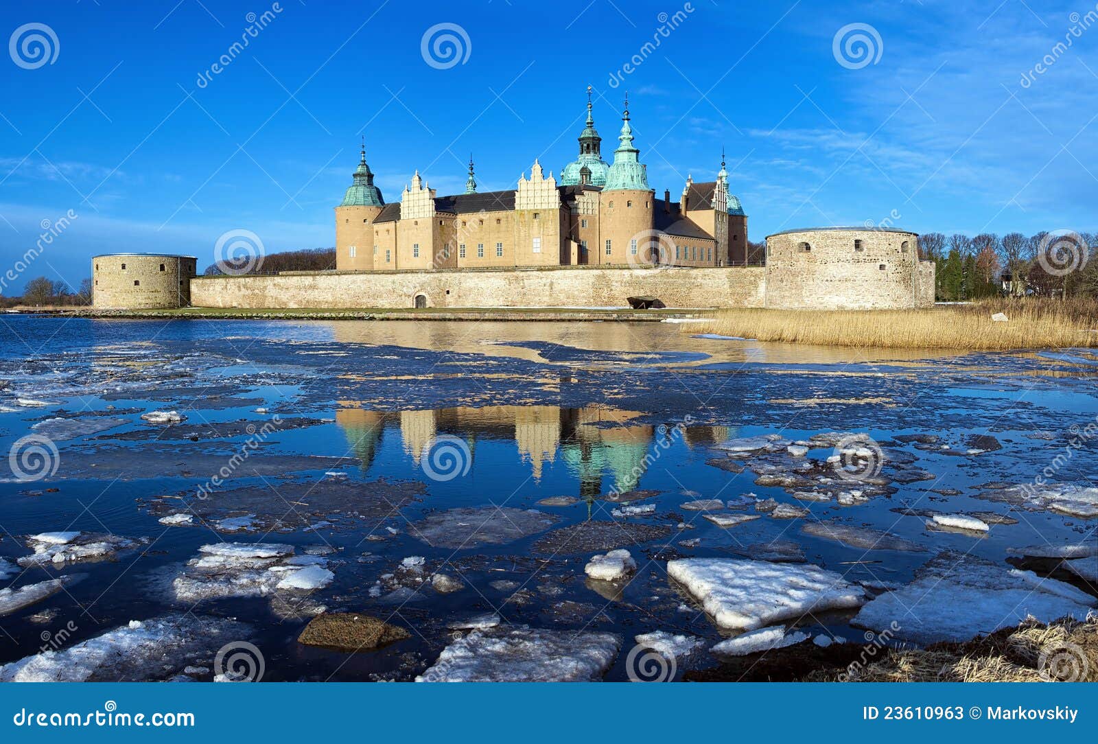 Kalmar Castle, Sweden stock image. Image of baltic, castle - 23610963