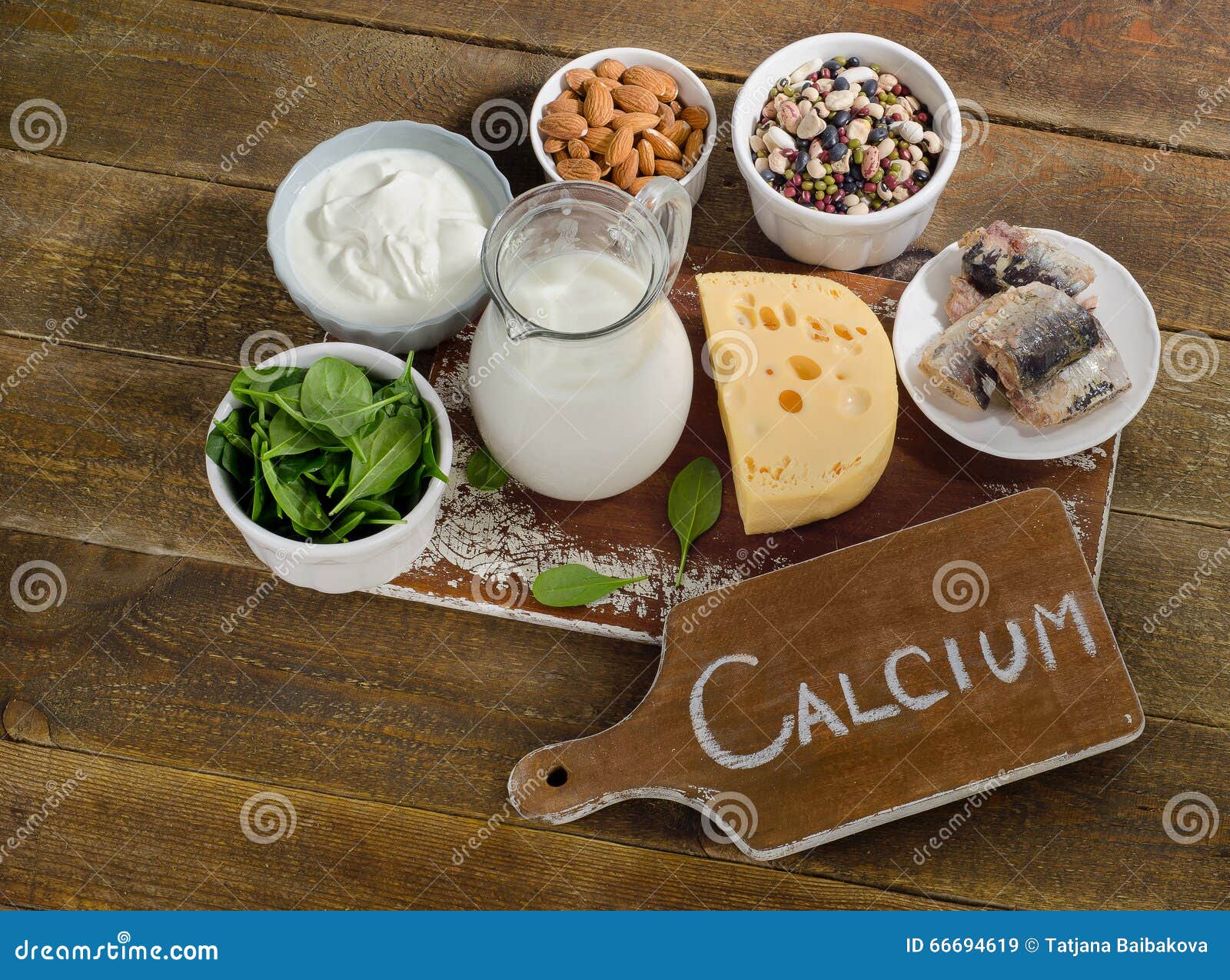 Kalzium Rich Foods stockbild. Bild von einstellen, getränk - 66694619