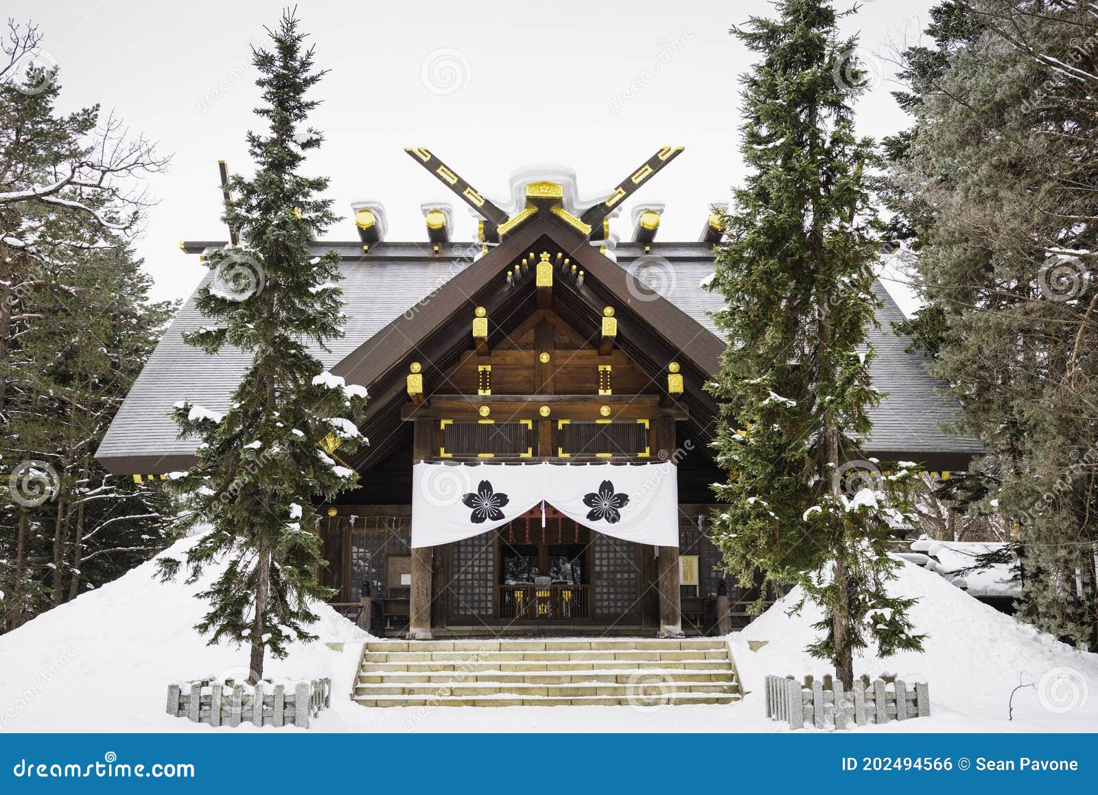 Kamikawa Shrine, Asahikawa, Japan Stock Photo - Image of building ...