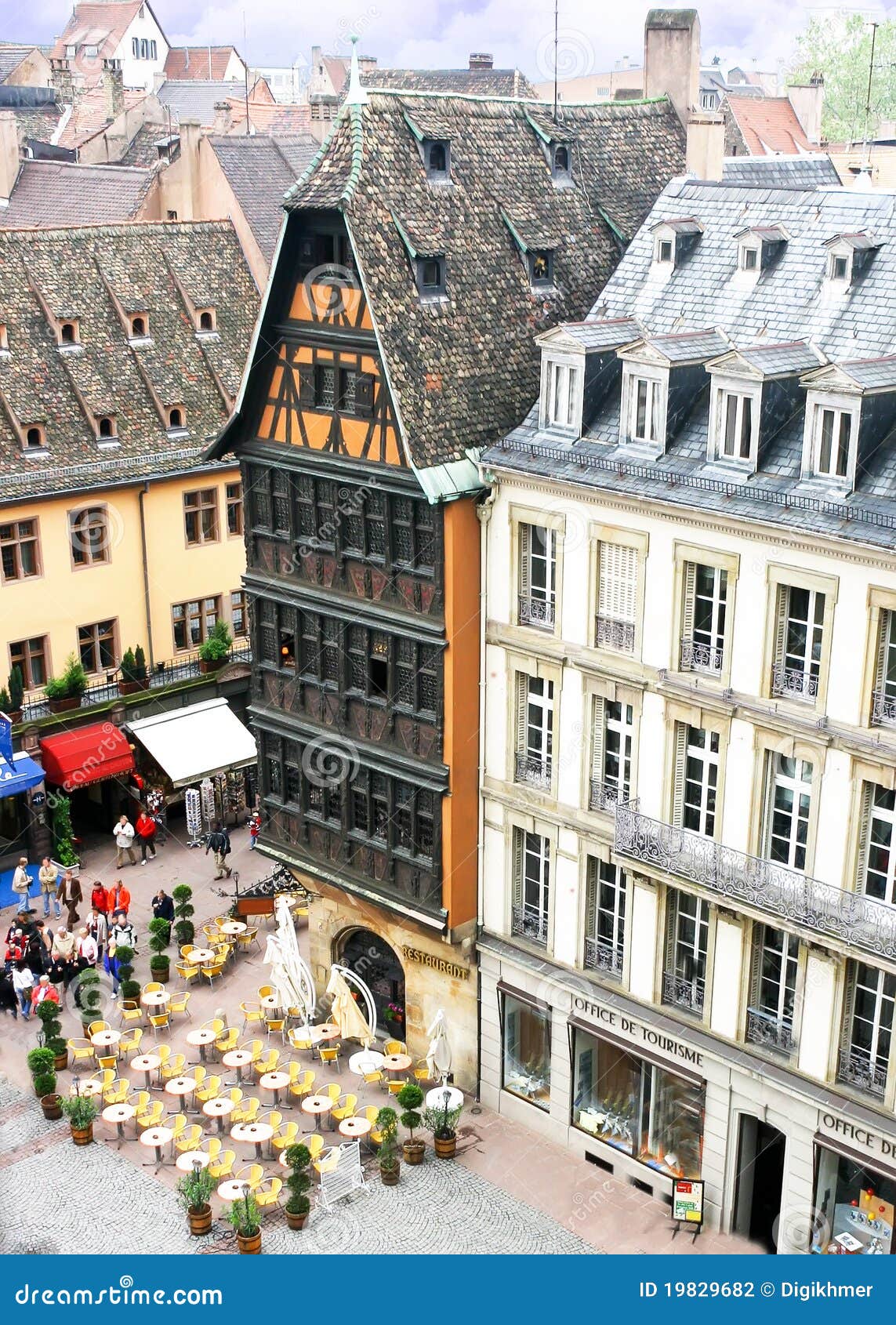 Kammerzel Old House, Strasbourg Stock Photo - Image of 1467, house ...