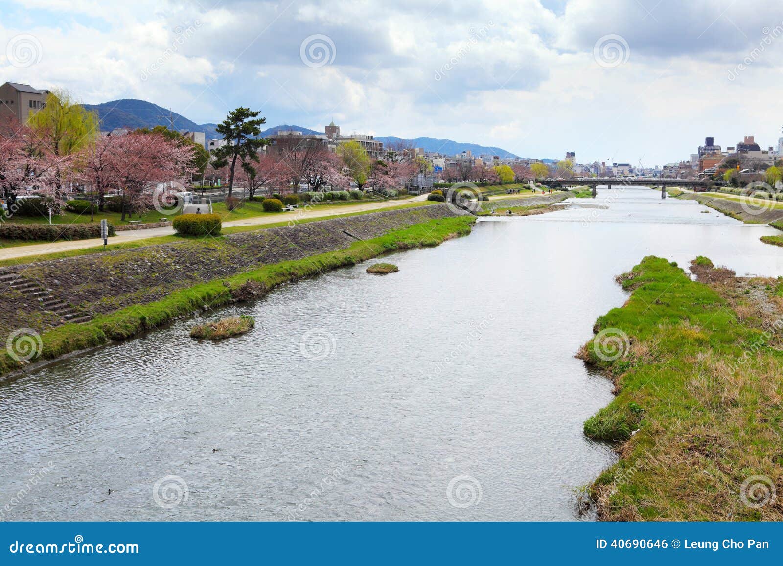 Kamo river in Kyoto stock photo. Image of recreation - 40690646