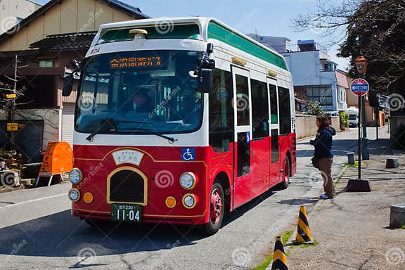 Kanazawa Loop Bus editorial photography. Image of vintage - 27571607