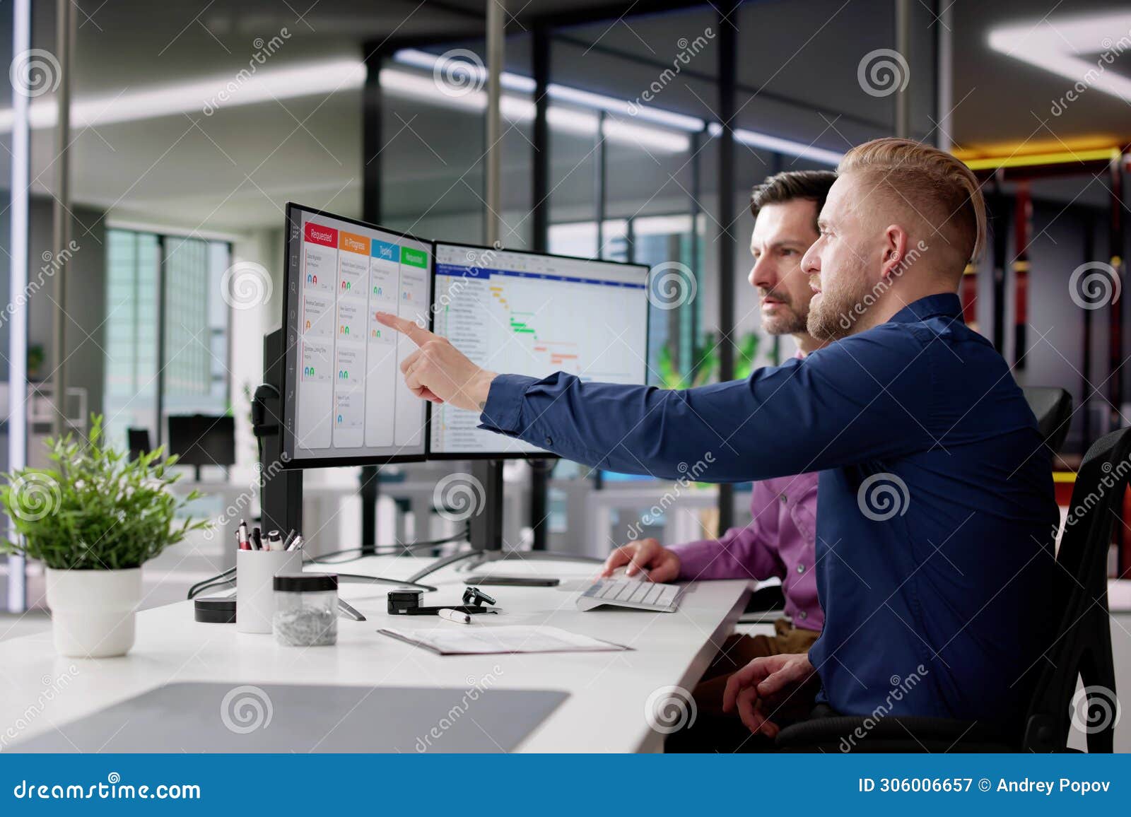 Kanban Project Management Software on Laptop Stock Image - Image of ...
