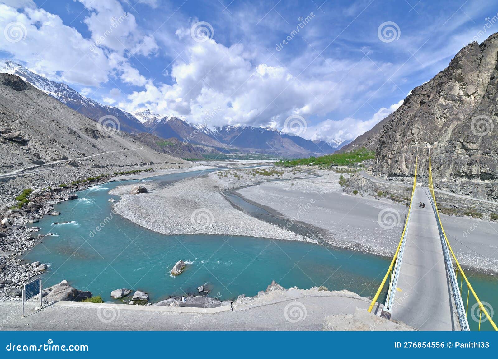 Kanchey Bridge and Gupis Valley in Gilgit District, Pakistan Stock ...