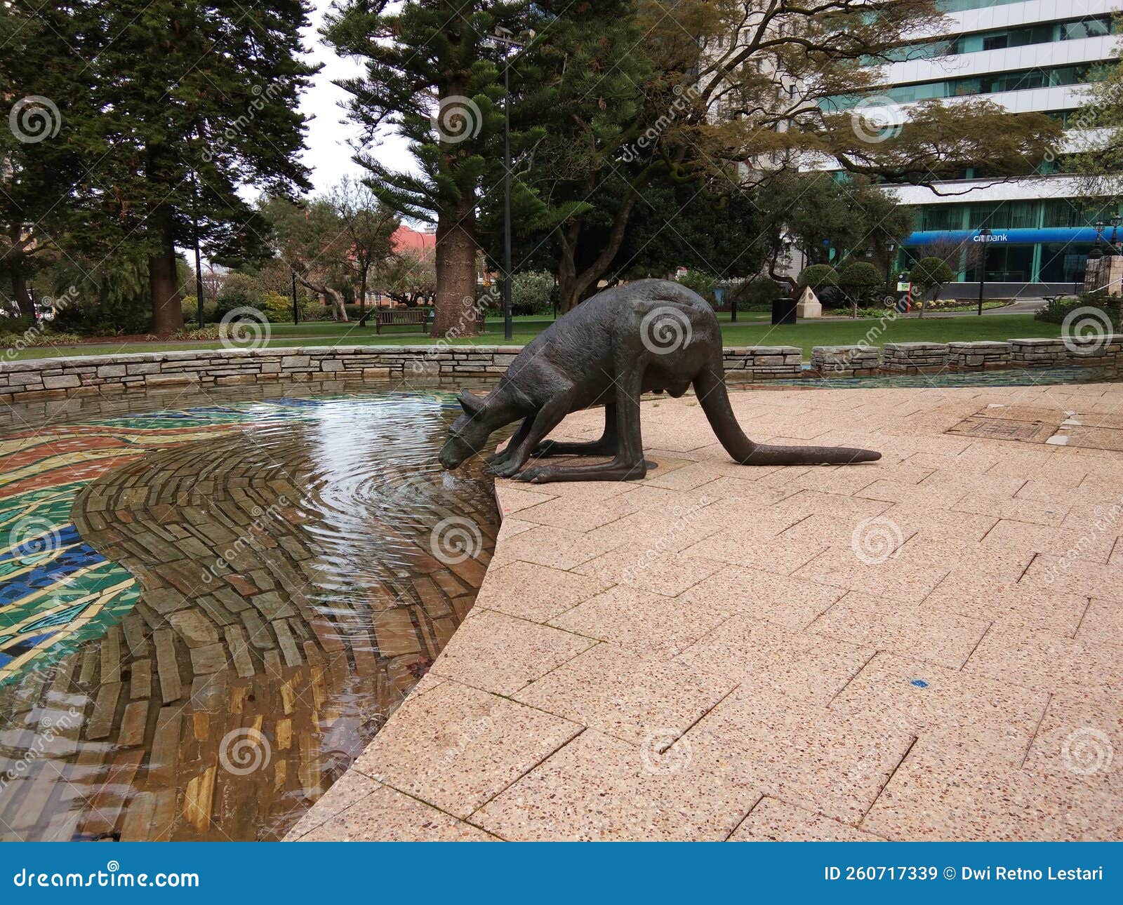 Kangaroo Statue in Stirling Gardens Editorial Stock Image - Image of ...