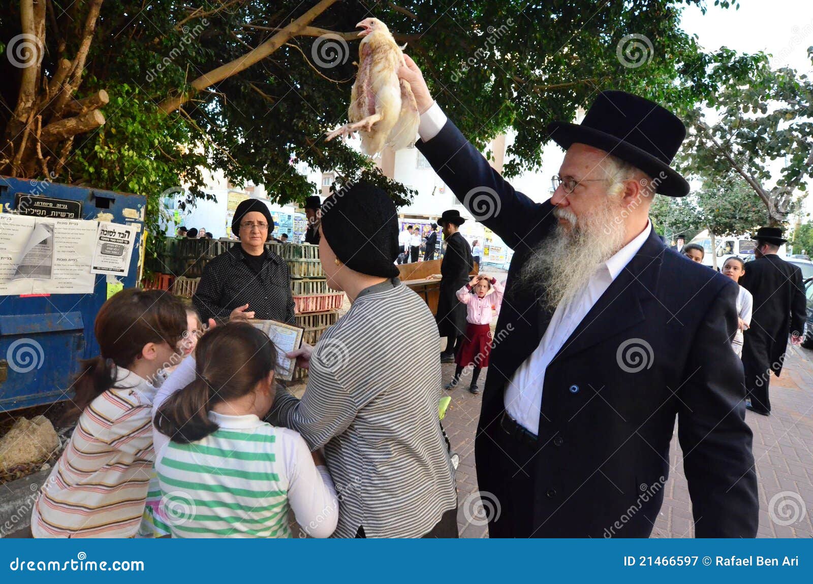 Kaparot Ceremony editorial photography. Image of ceremony - 21466597