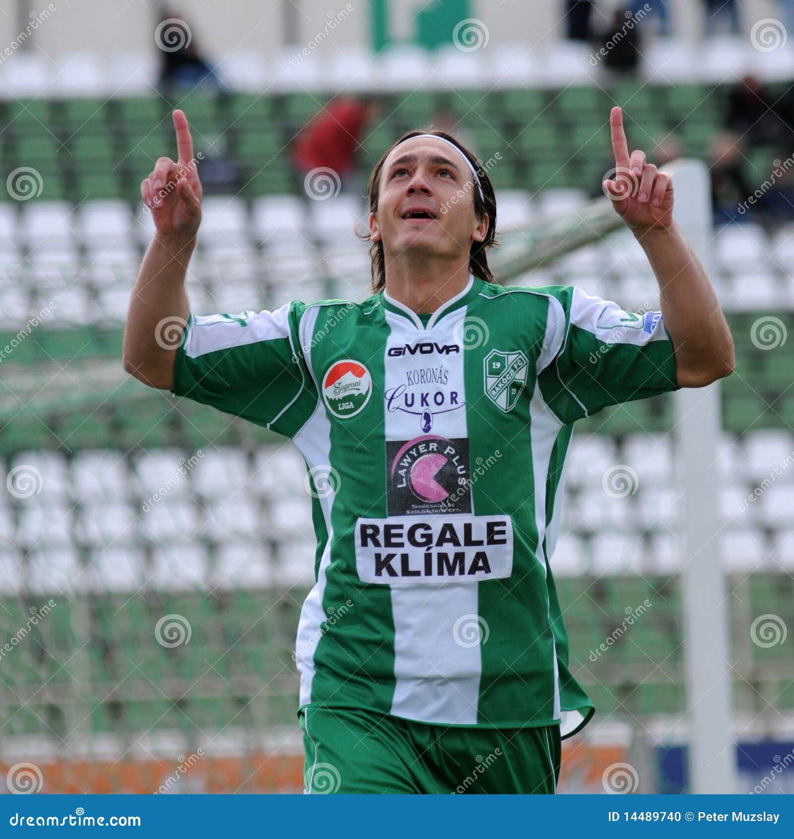 Kaposvar - Vasas Soccer Game Editorial Image - Image of green, effort ...