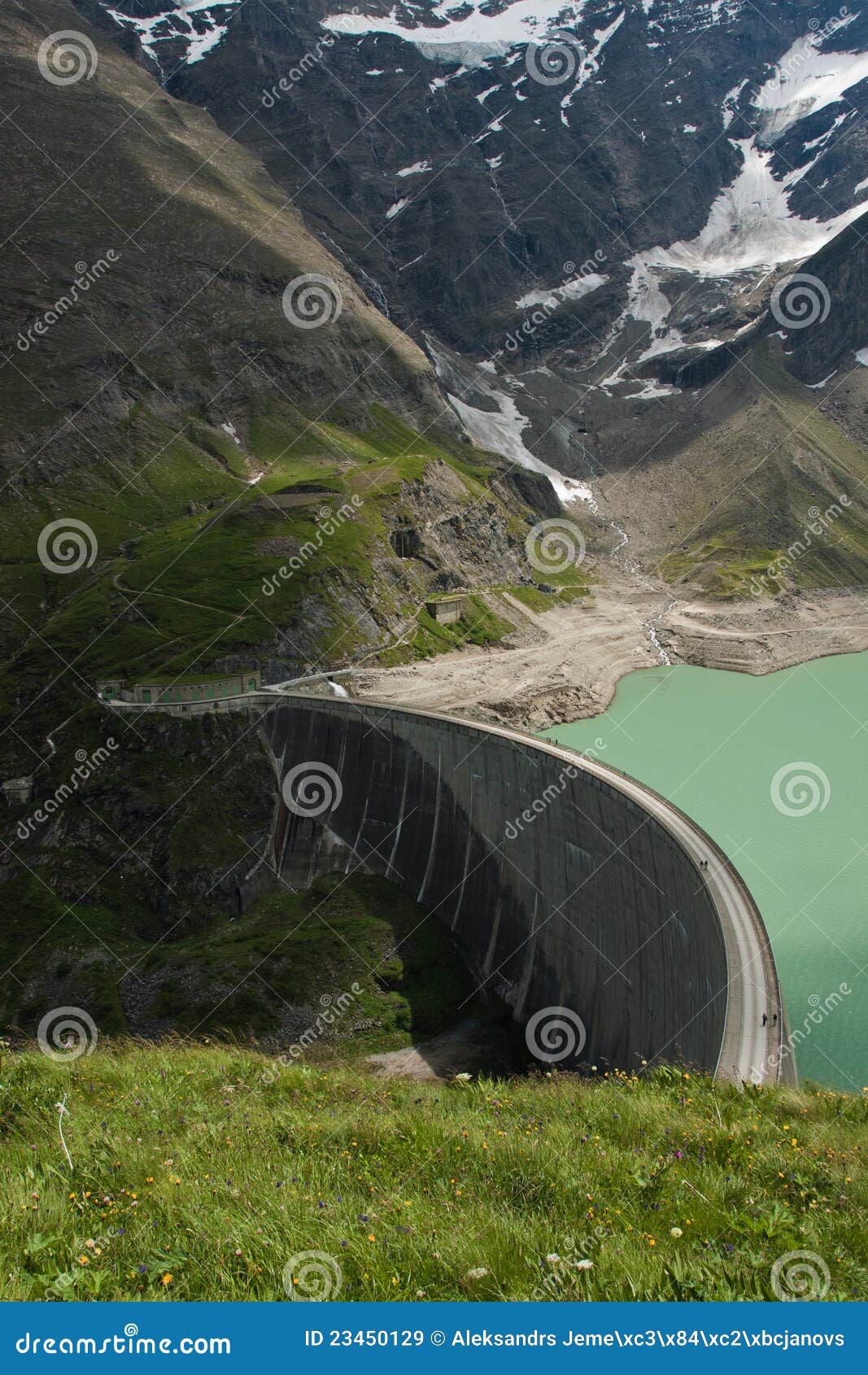 Kaprun Dam, lake and Alps stock image. Image of hydro - 23450129